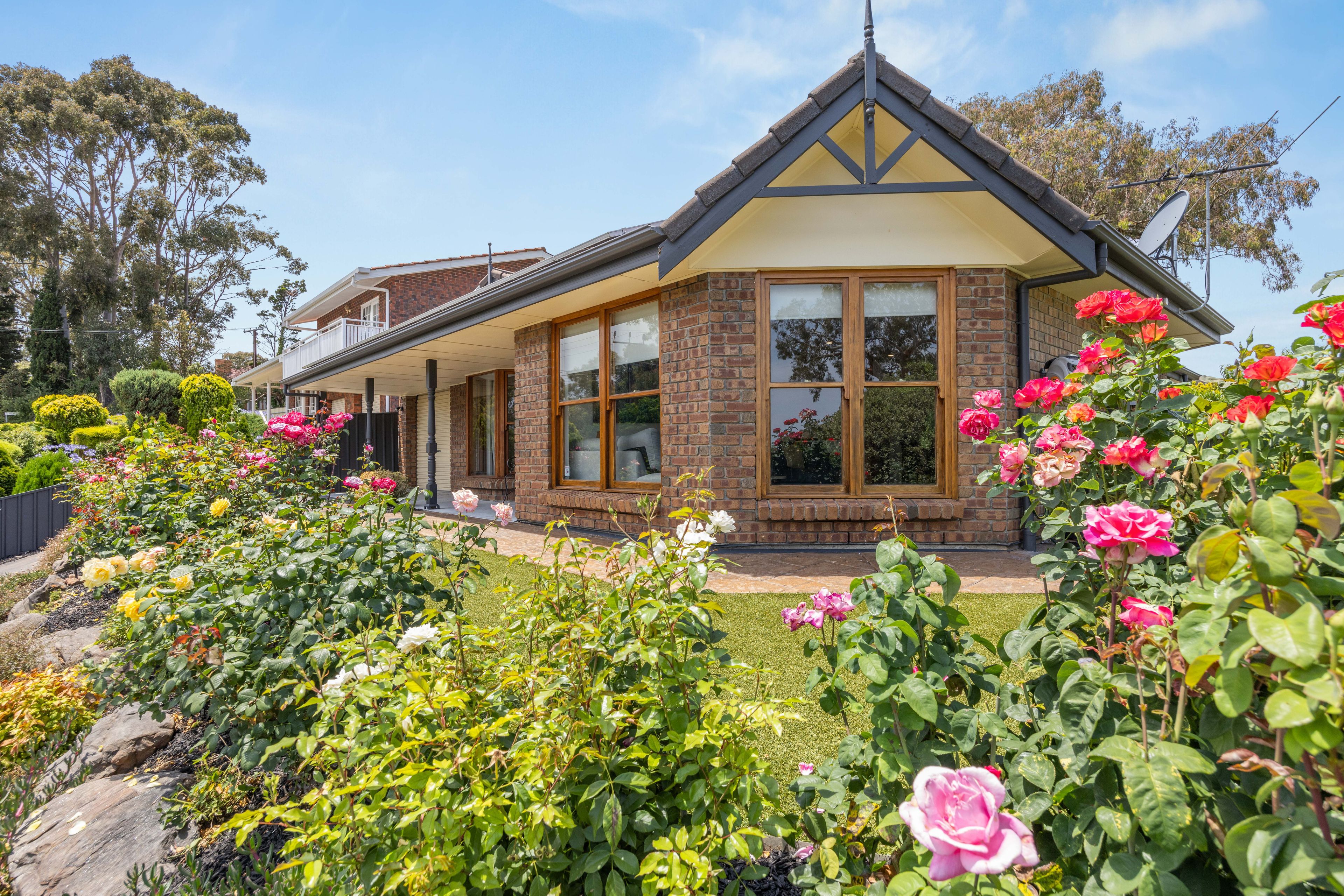 27A Seaview Drive, Happy Valley, SA 5159 - Sold House - Ray White Woodcroft
