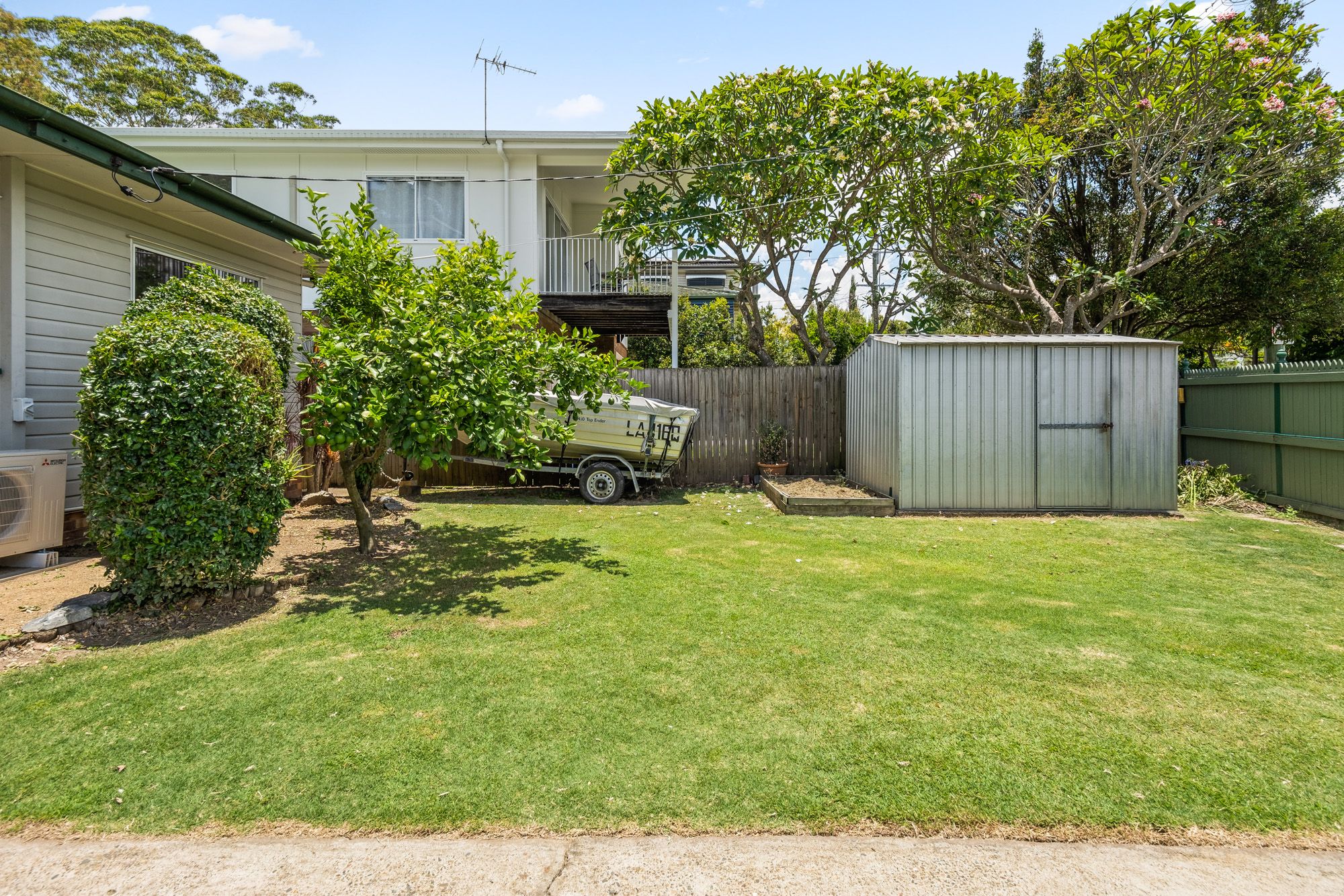 215 Graceville Avenue, Graceville, QLD 4075 - Sold House - Ray White ...