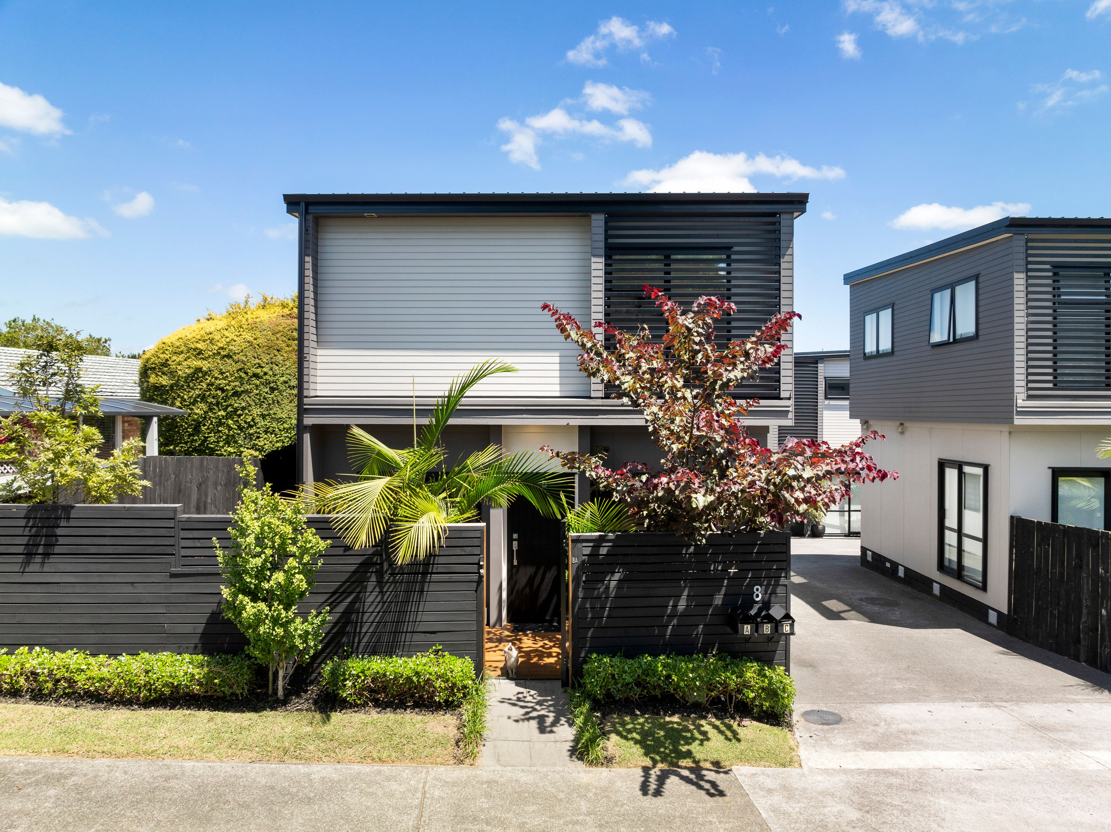 8A Edgar Pearce Place, Howick, Manukau City 2014 - Sold House - Ray ...