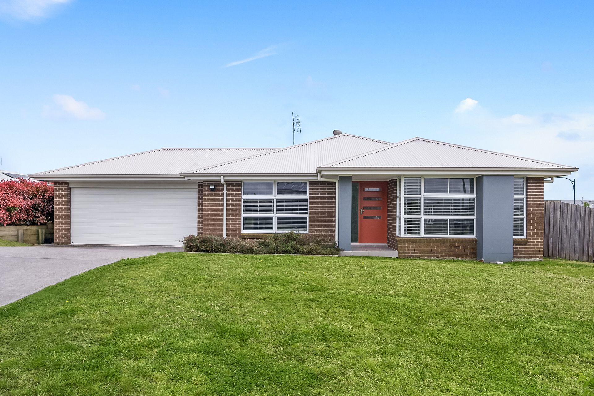 2 Wiles Place, Moss Vale, NSW 2577 - Leased House - Ray White Bowral