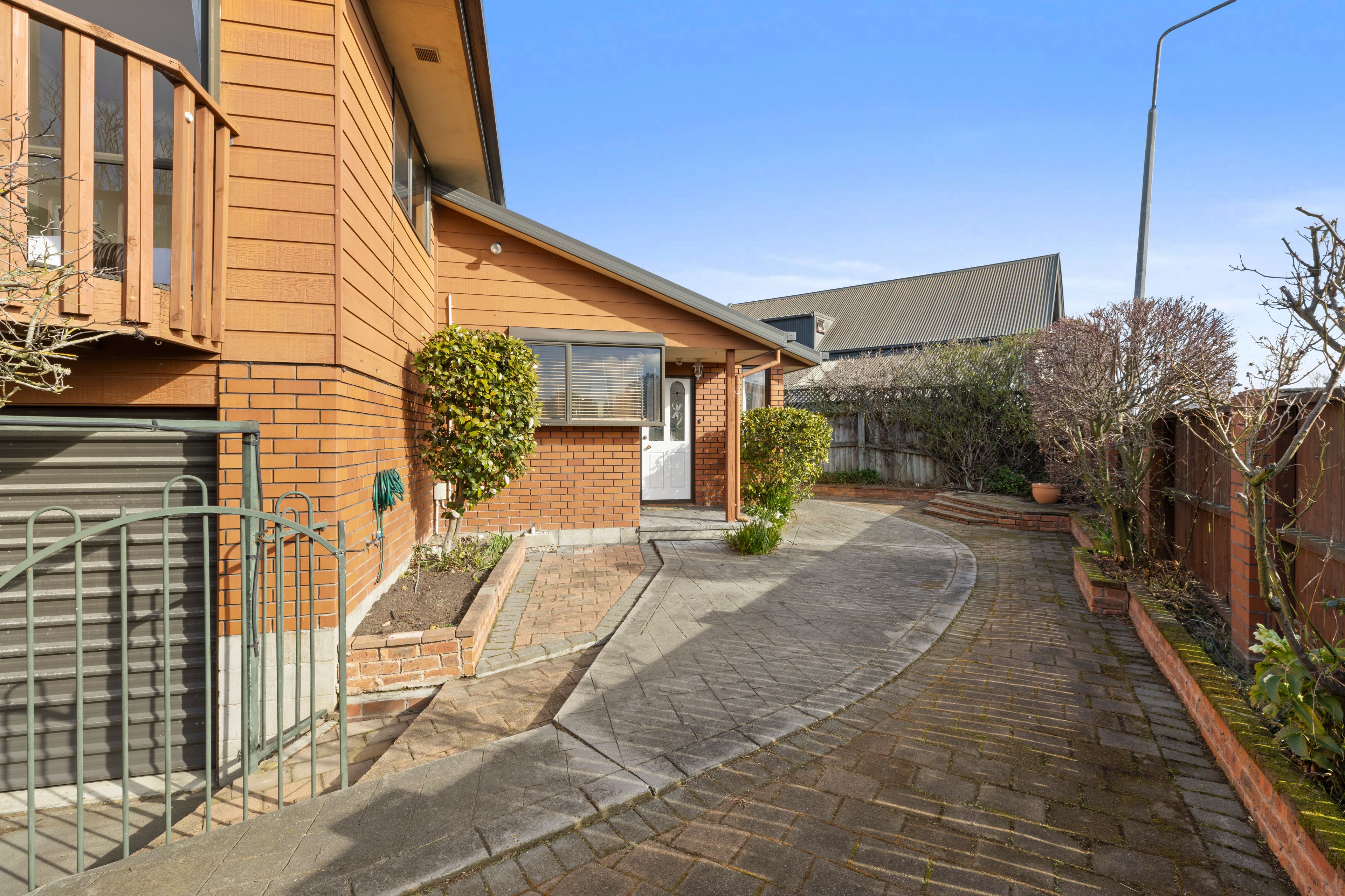 1/112 St Albans Street, St Albans, Christchurch City 8052 - Sold House ...