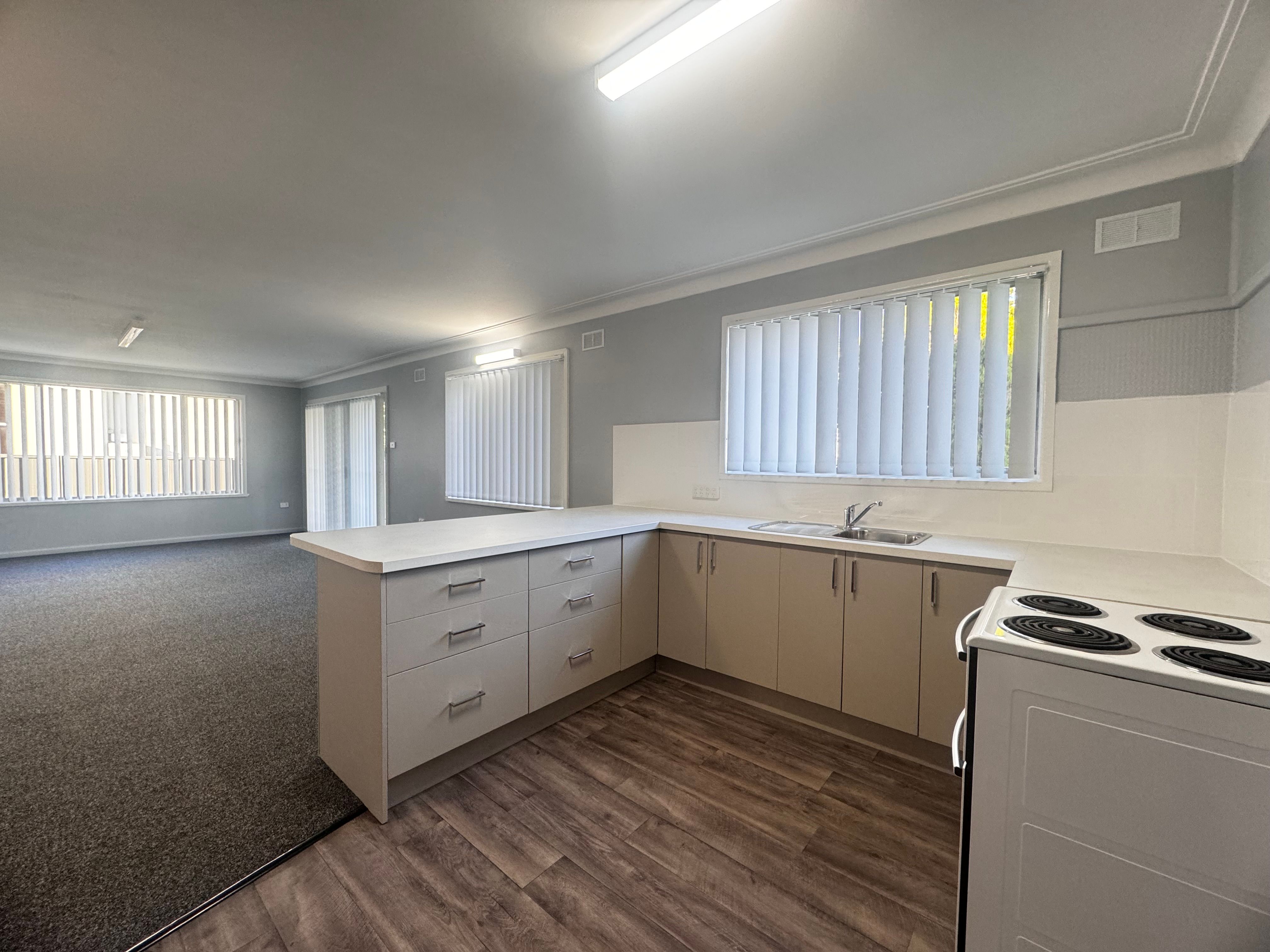 27 Albert Street, Taree, NSW 2430 - Leased Unit - Ray White Manning Valley
