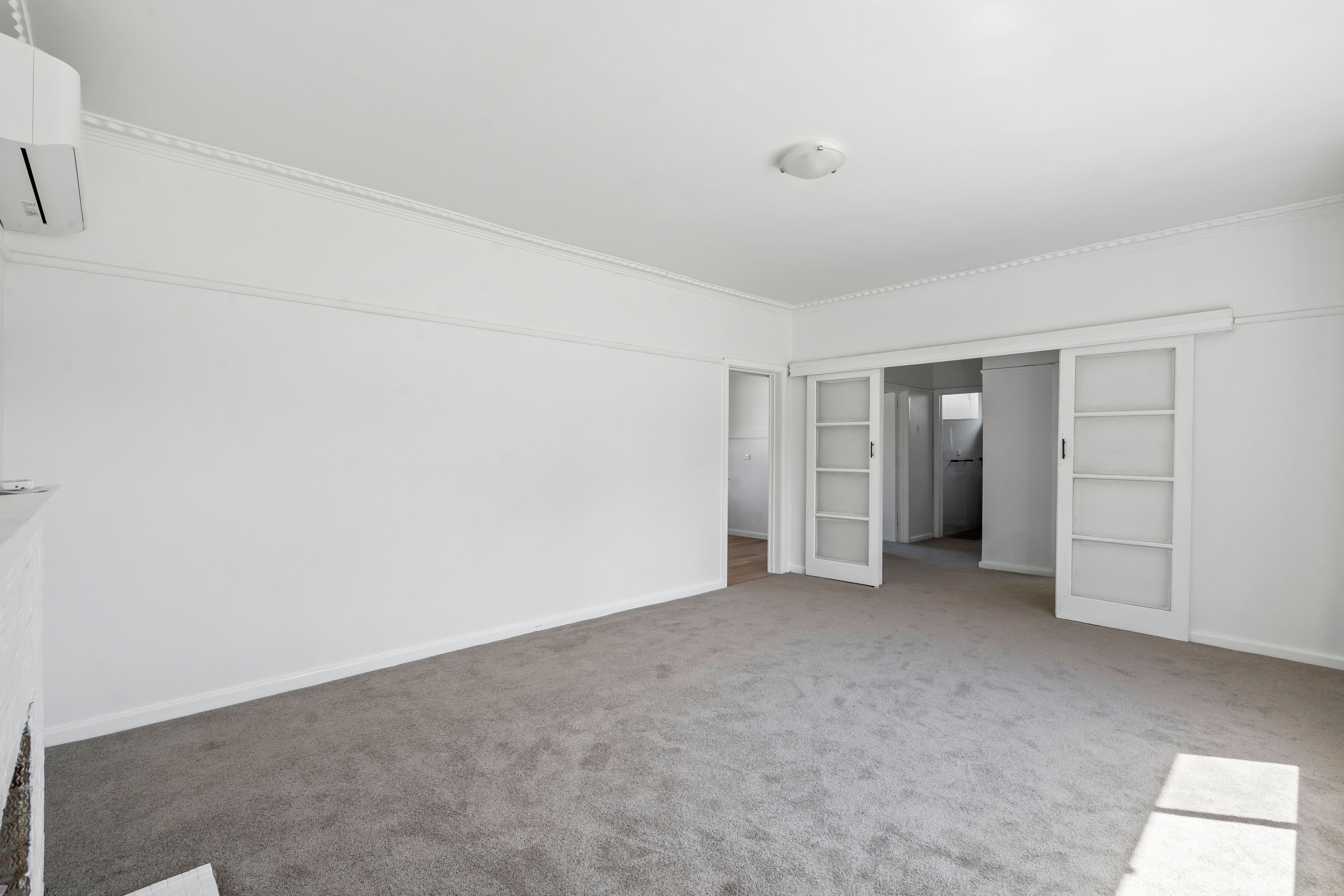 128 Devon Street, Cheltenham, VIC 3192 - Leased House - Ray White The ...