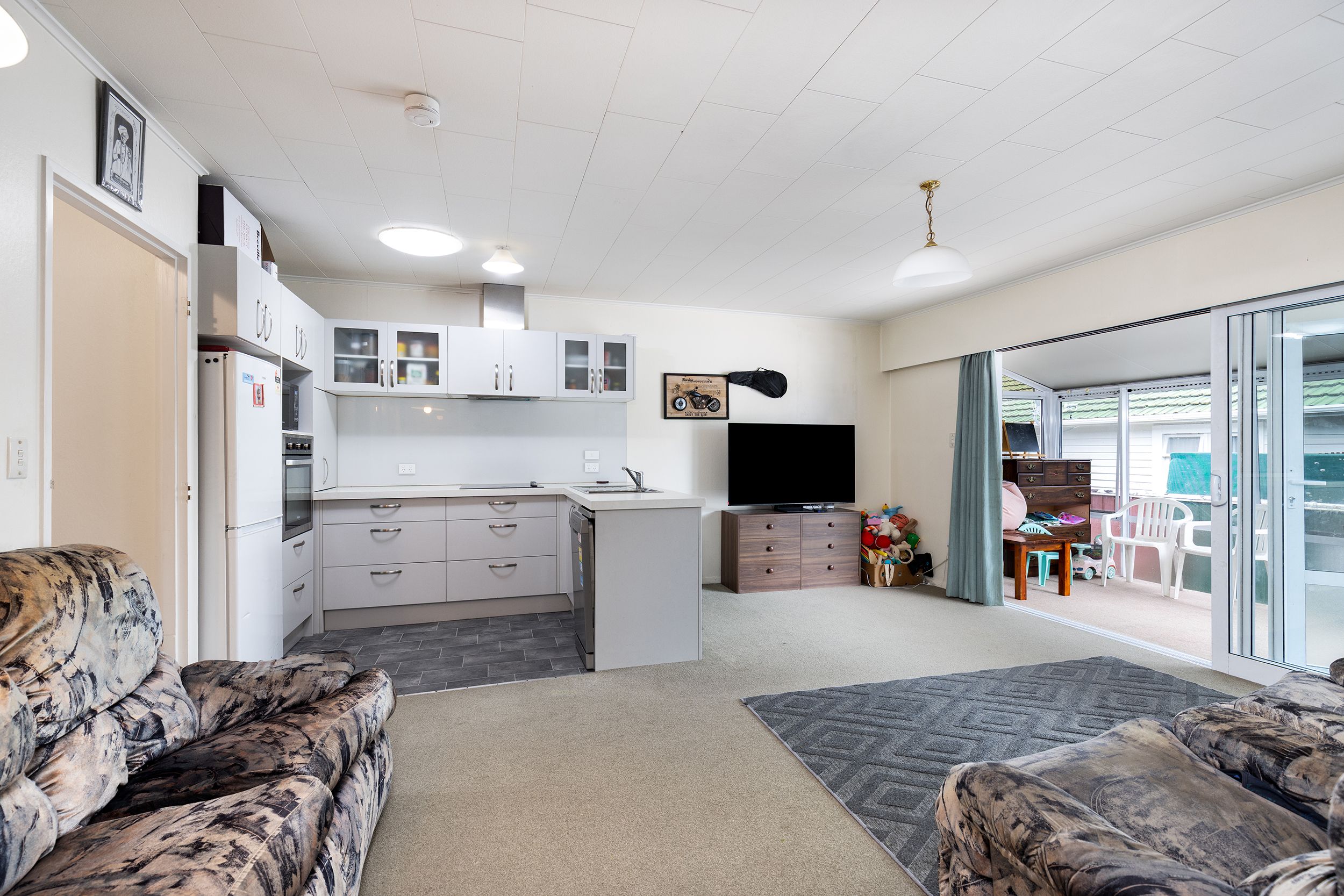 2/191 Songer Street, Stoke, Nelson City 7011 - Sold Unit - Ray White ...