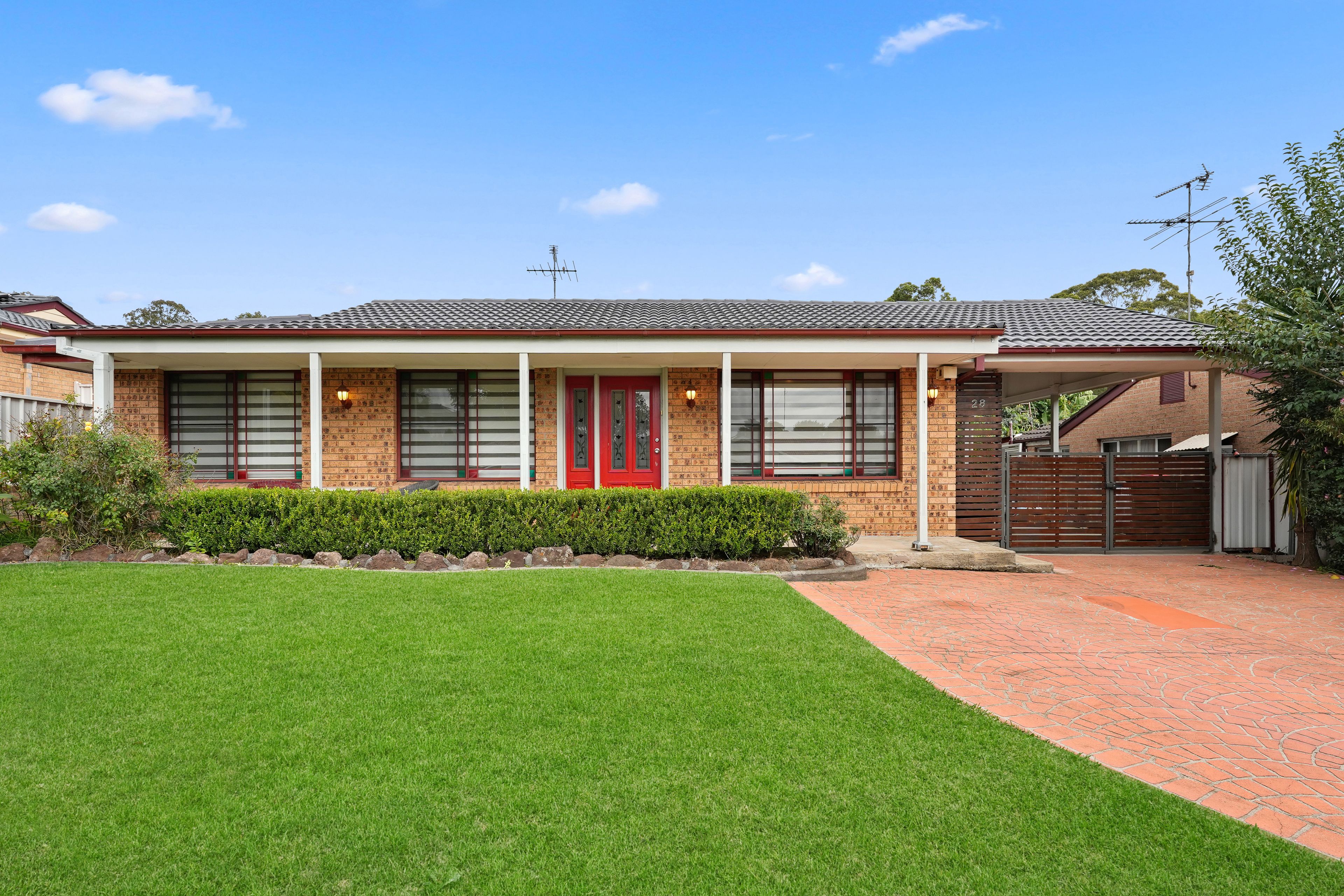 28 Tillford Grove, Rooty Hill, NSW 2766 - Sold House - Ray White United ...