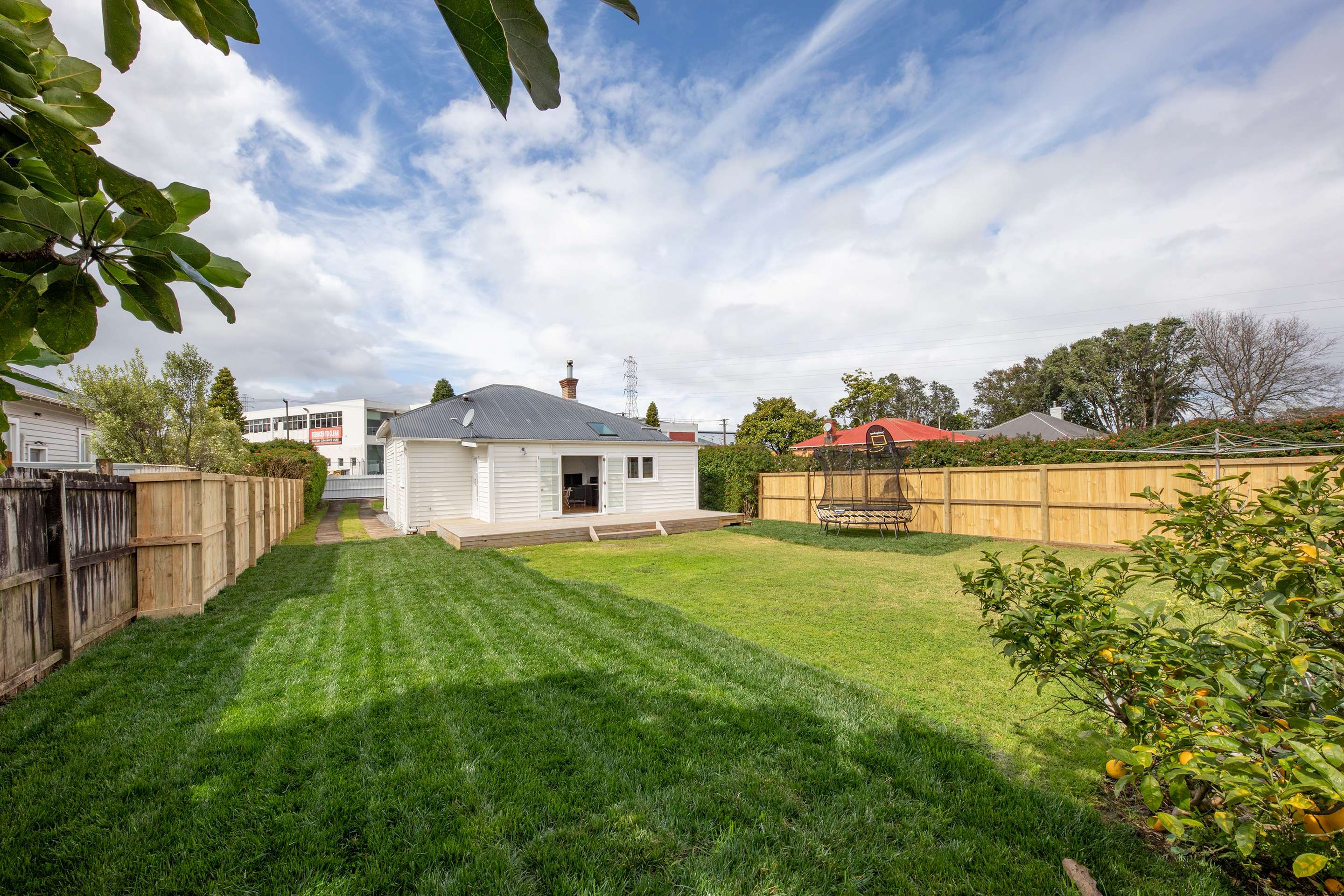 166 Captain Springs Road, Onehunga, Auckland City | Real Estate | Ray ...