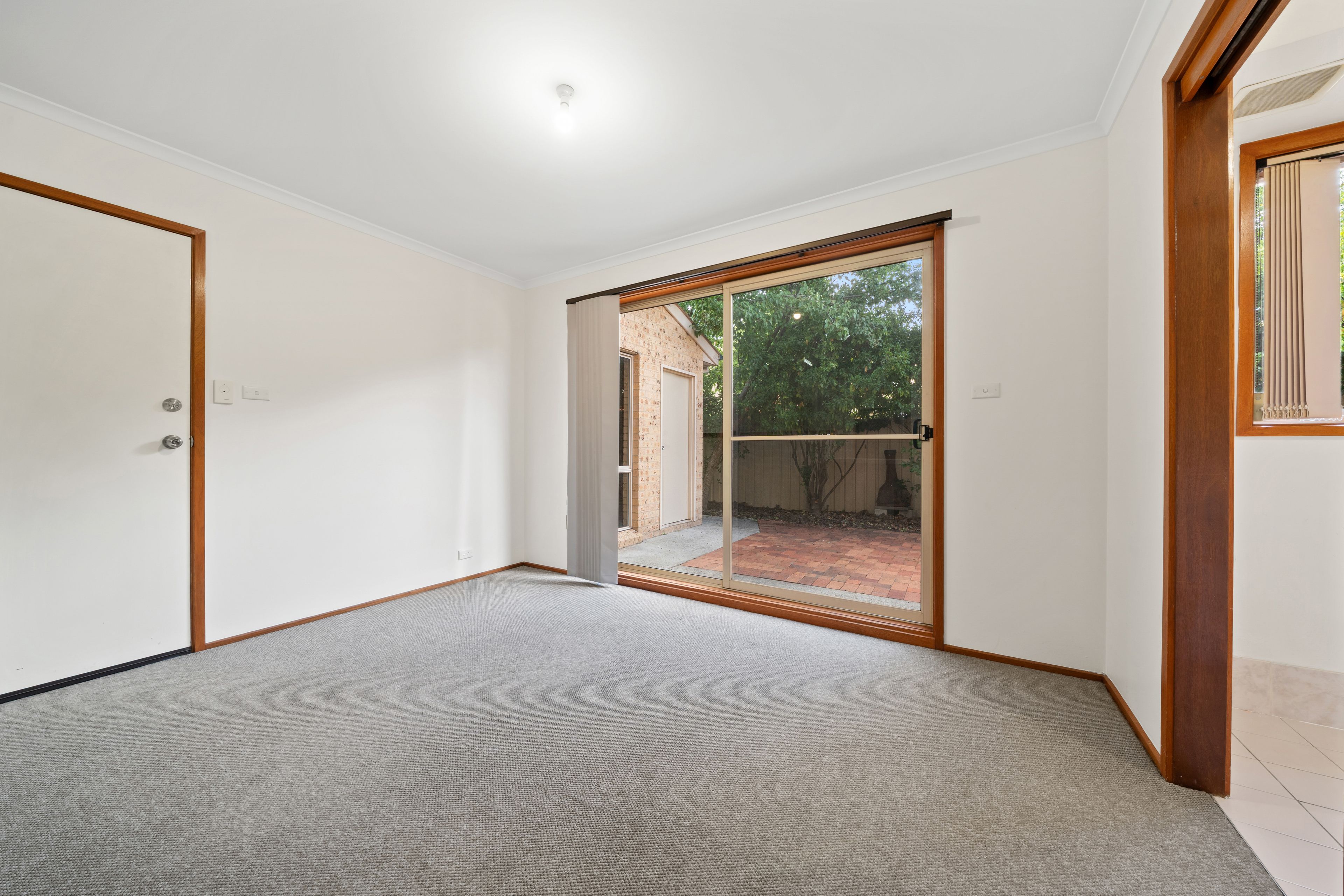 5/166 Clive Steele Avenue, Monash, ACT 2904 - Sold Townhouse - Ray ...