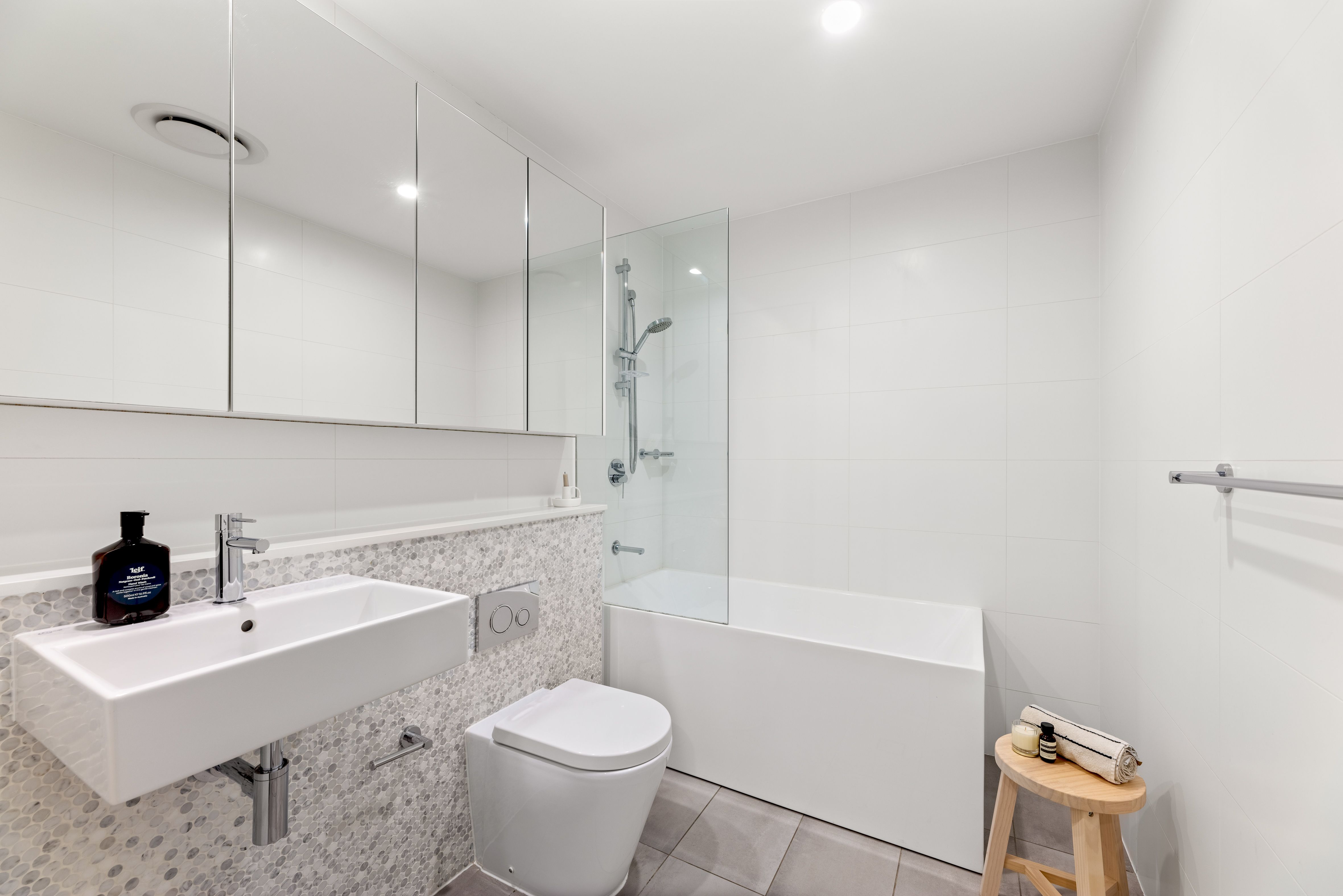 205/2a James Street, Blakehurst, NSW 2221 - Sold Apartment - Ray White ...