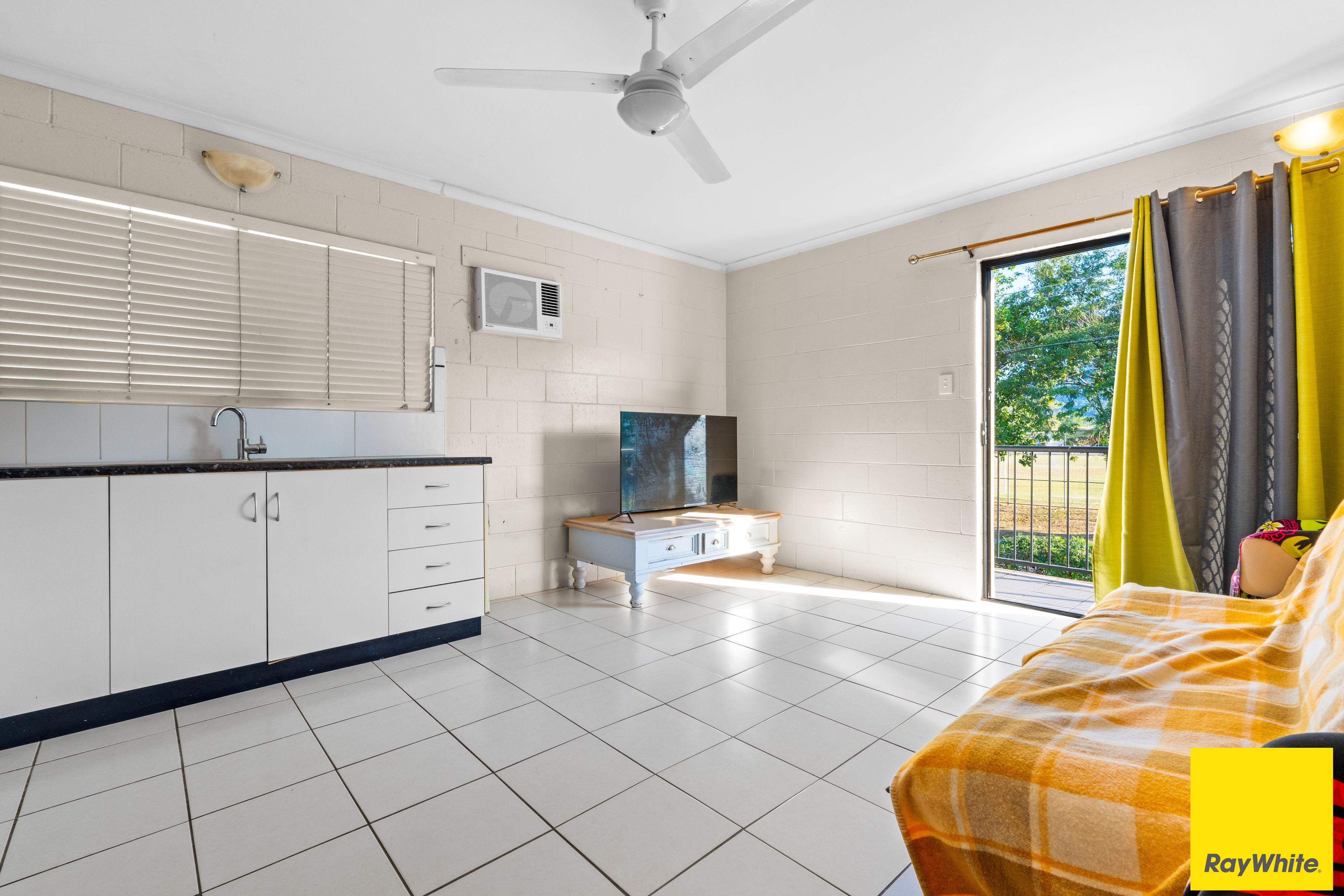 49 Sondrio Street, Woree, QLD 4868 - Sold Block of Units - Ray White ...