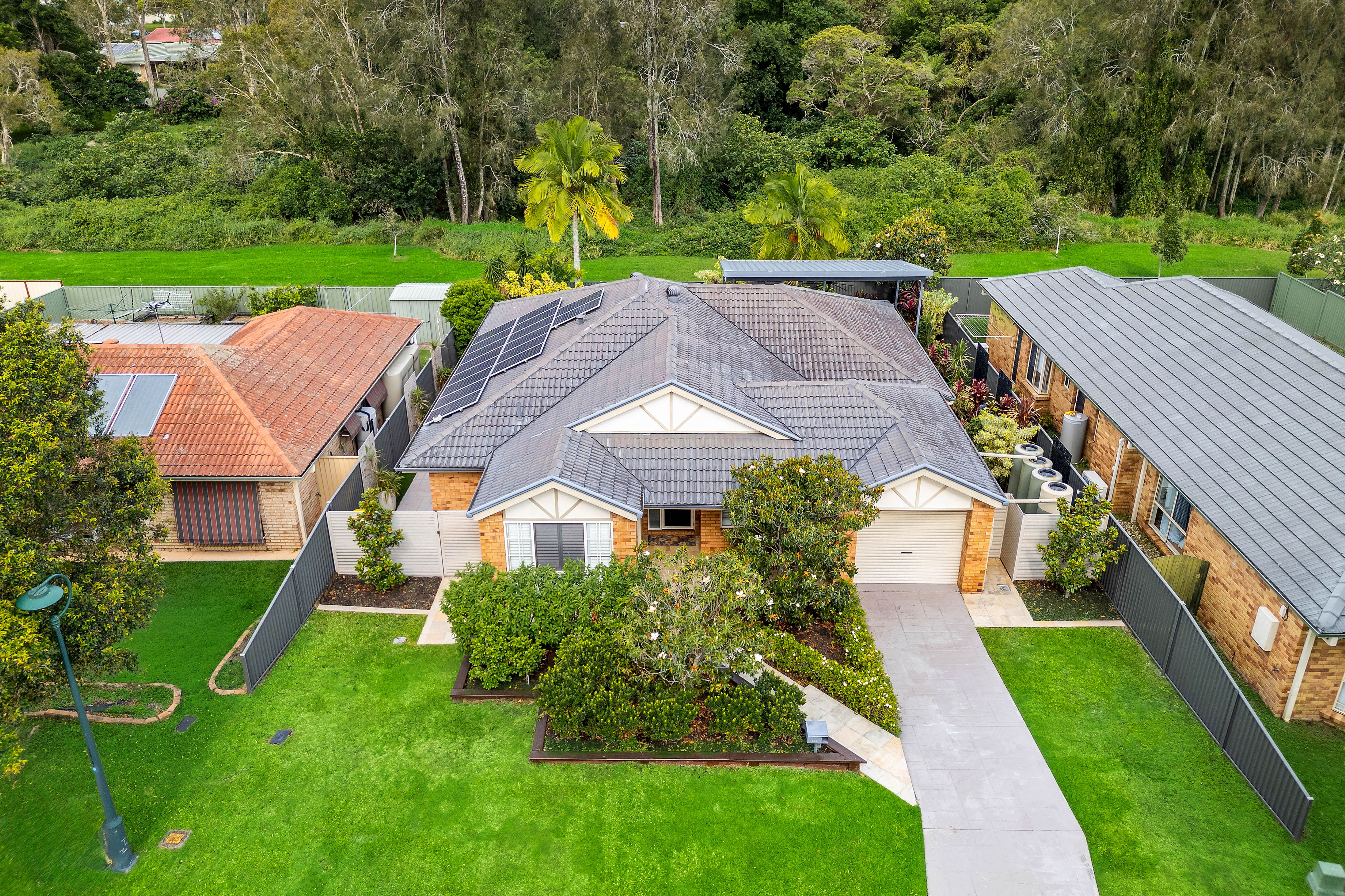 8 Savanna Place, Eight Mile Plains, QLD 4113 - Sold House - Ray White ...