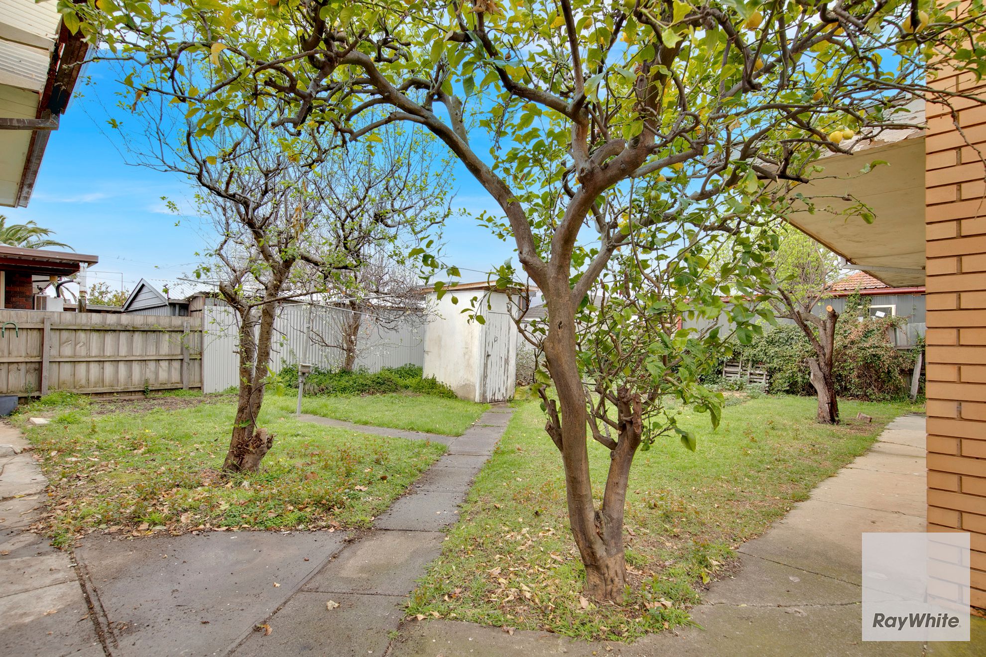 28 Oleander Drive, St Albans, VIC 3021 - Leased House - Ray White ...