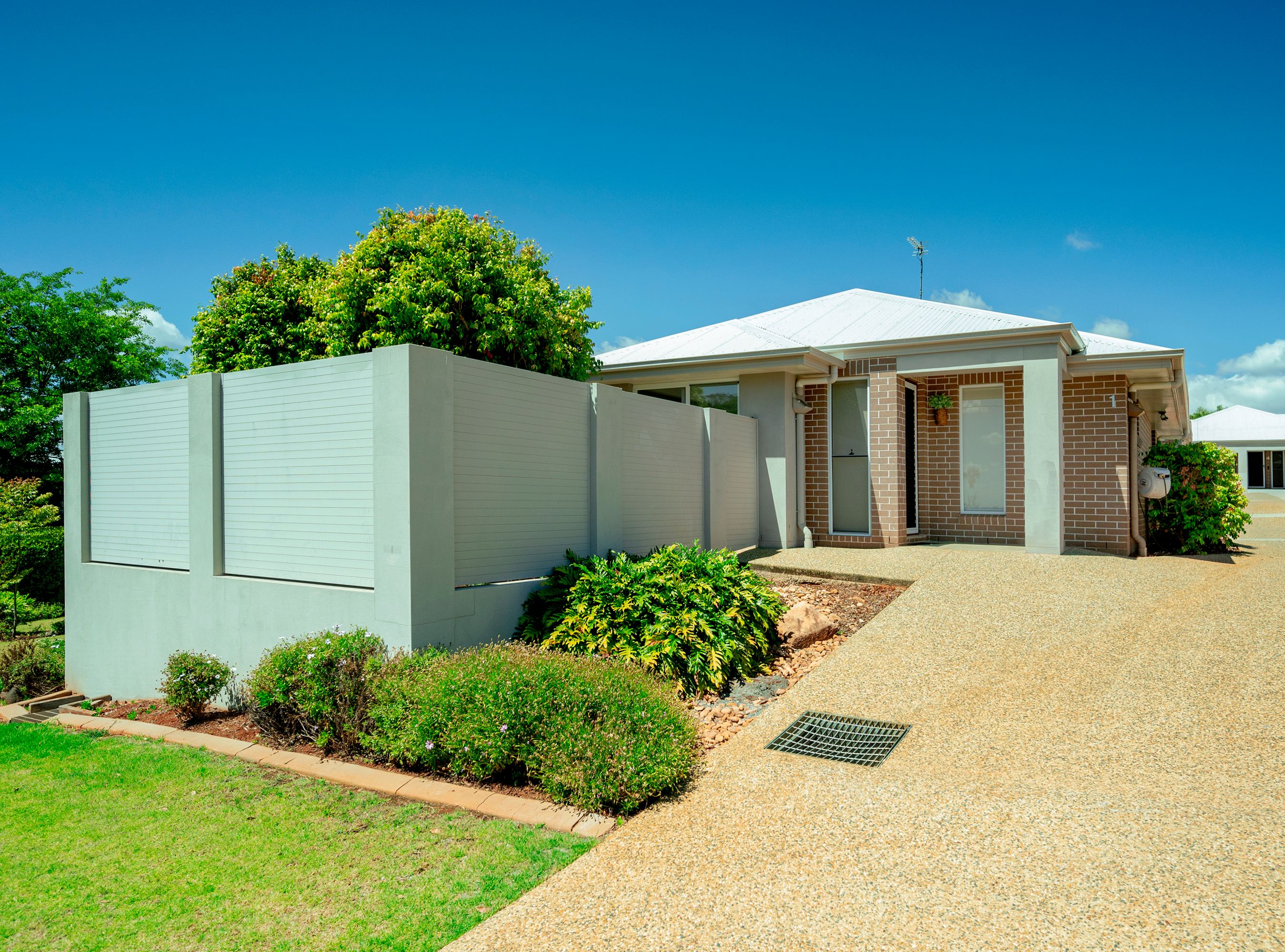 Ray White Highfields - Selling All Areas