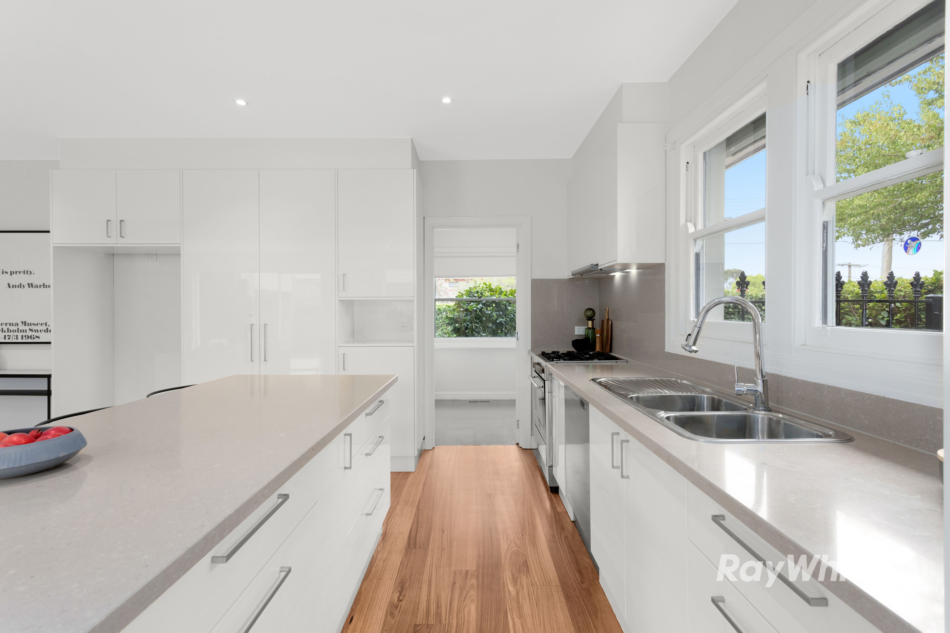 10A Dallas Avenue, Hughesdale, VIC 3166 - Leased House - Ray White Carnegie