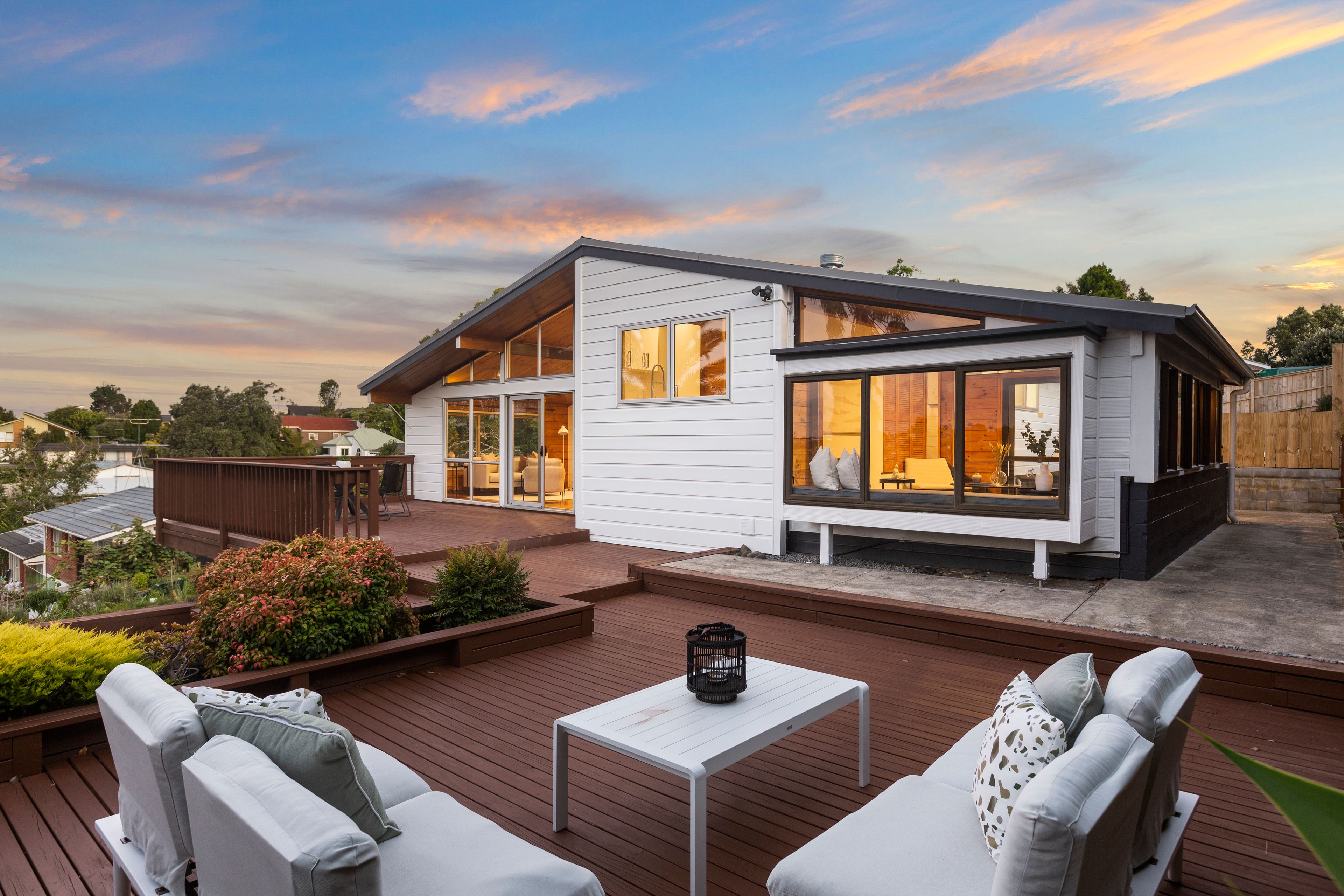 18 Kathleen Street, Glenfield, North Shore City 0629 - Sold House - Ray ...