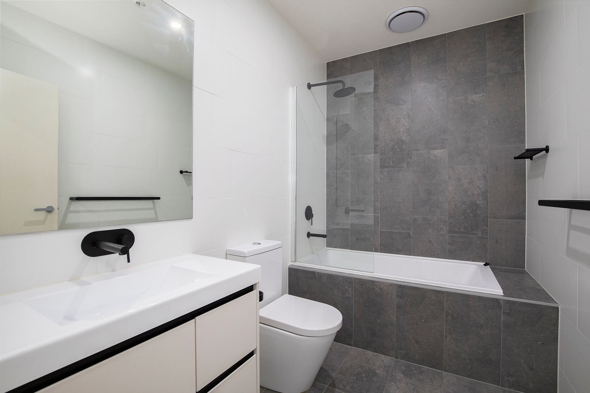 1001/770 Hunter Street, Newcastle West, NSW – Home For Rent • Ray White