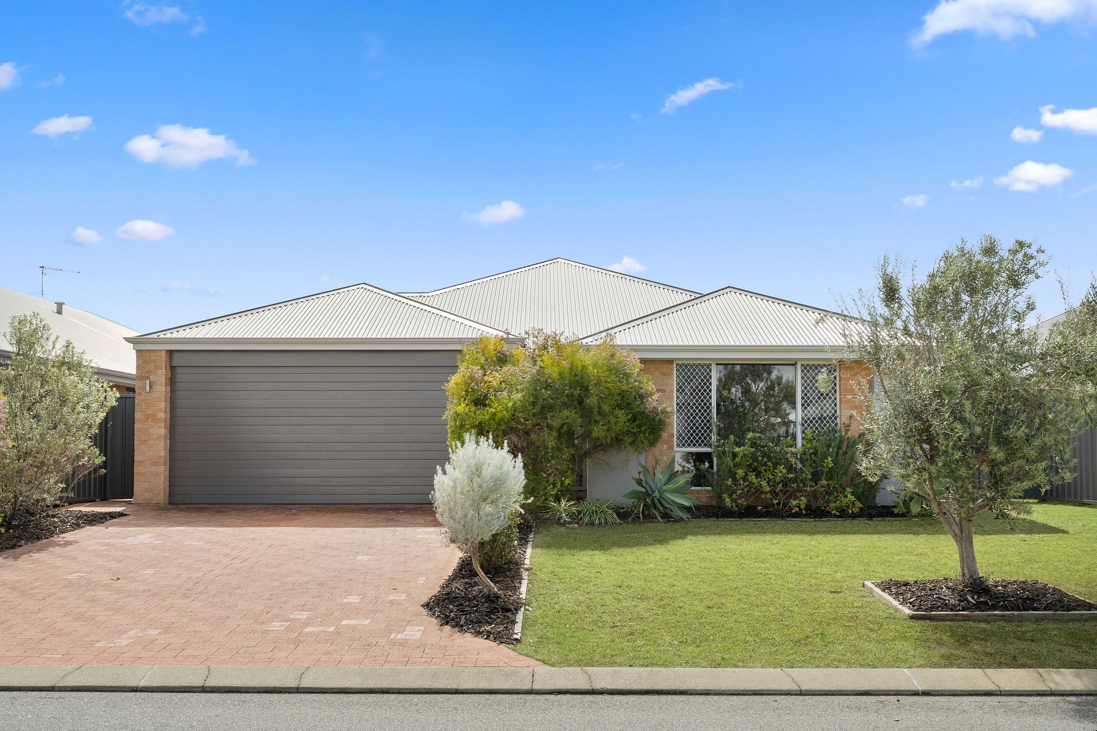 11 Bottlenose Ctt, Waikiki, WA 6169 - Sold House - Ray White Rockingham ...