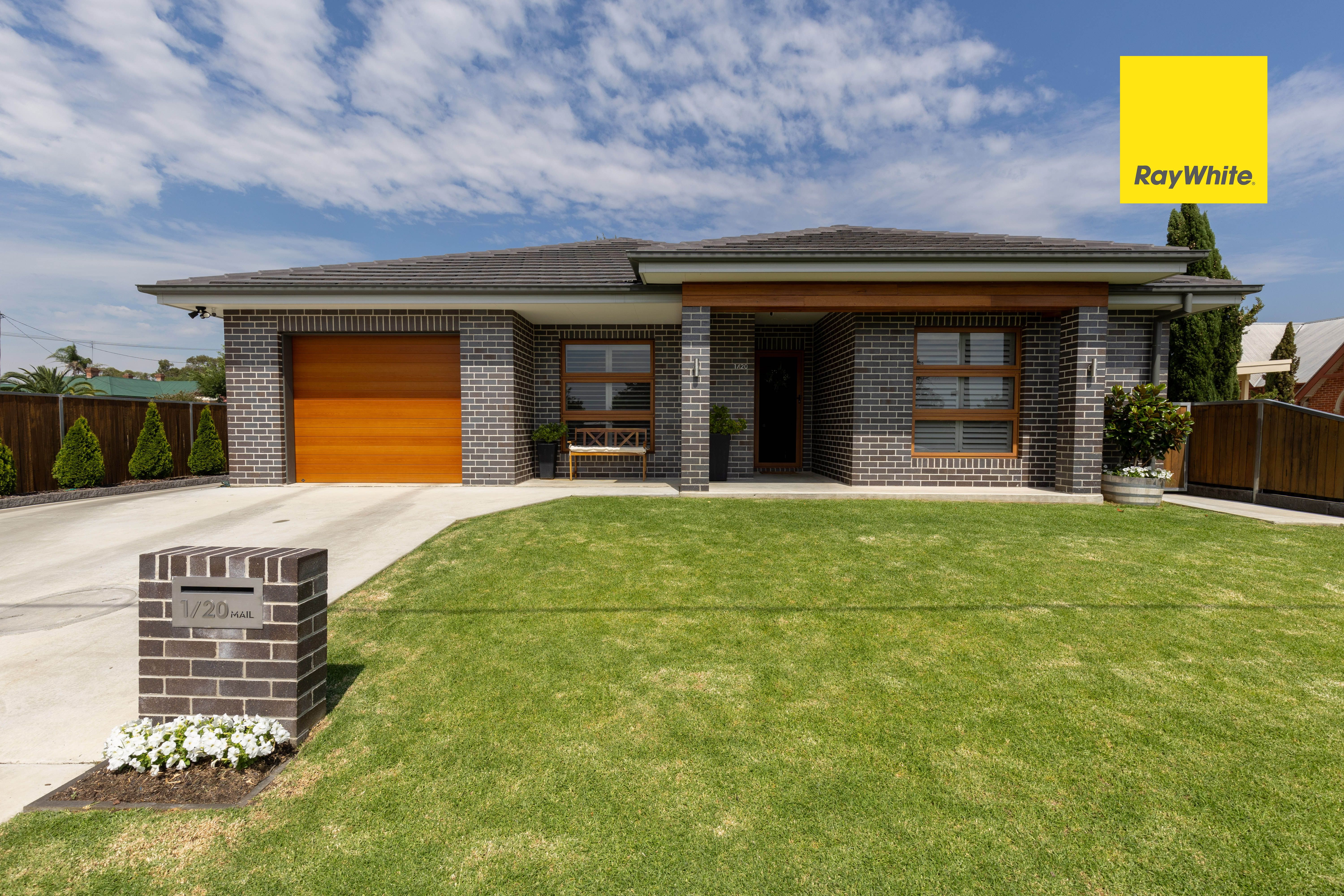 1/20 Brown Street, Inverell, NSW 2360 - Leased House - Ray White Rural ...