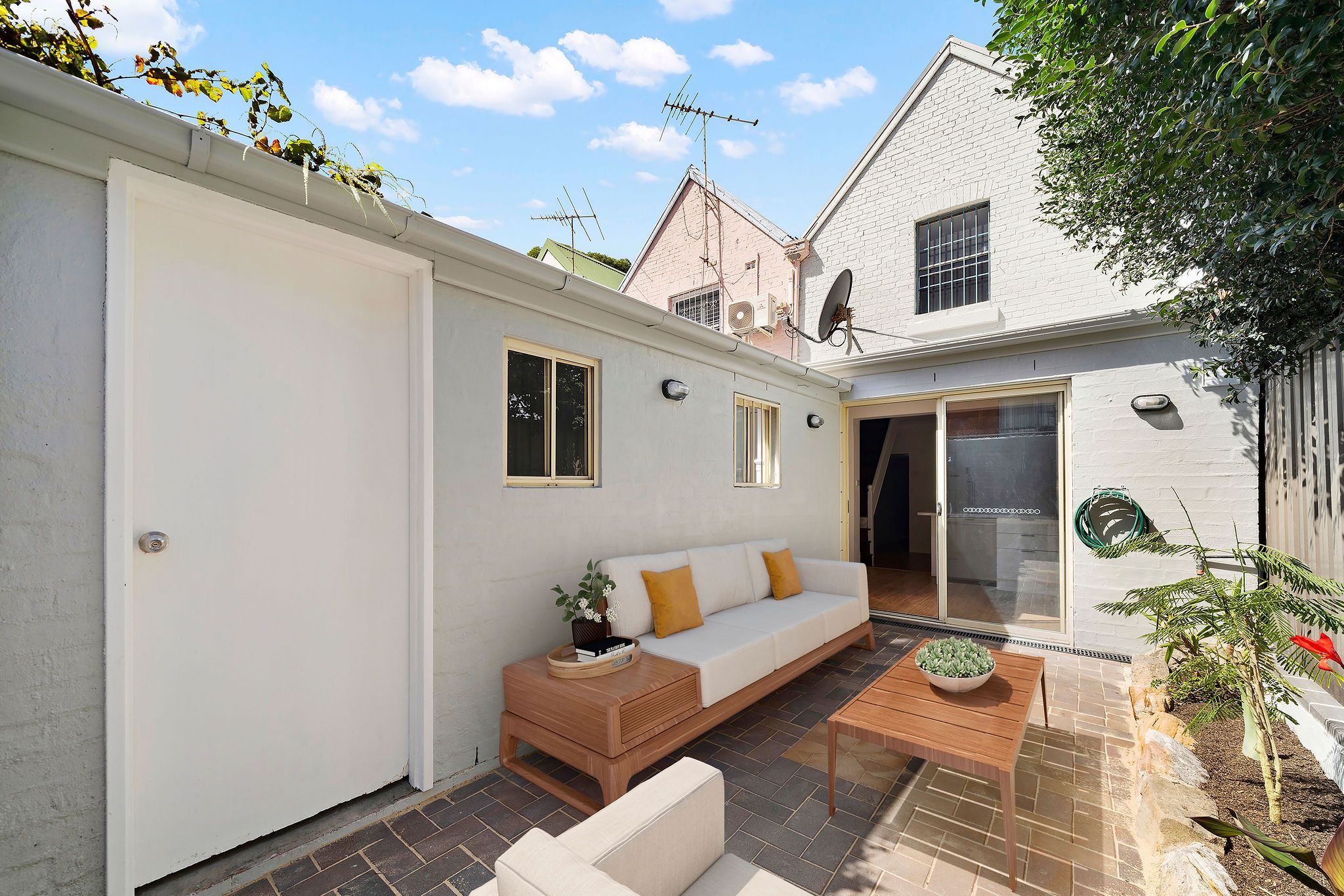 22 Walker Street, Redfern, NSW 2016 - Sold House - Ray White Eastern ...