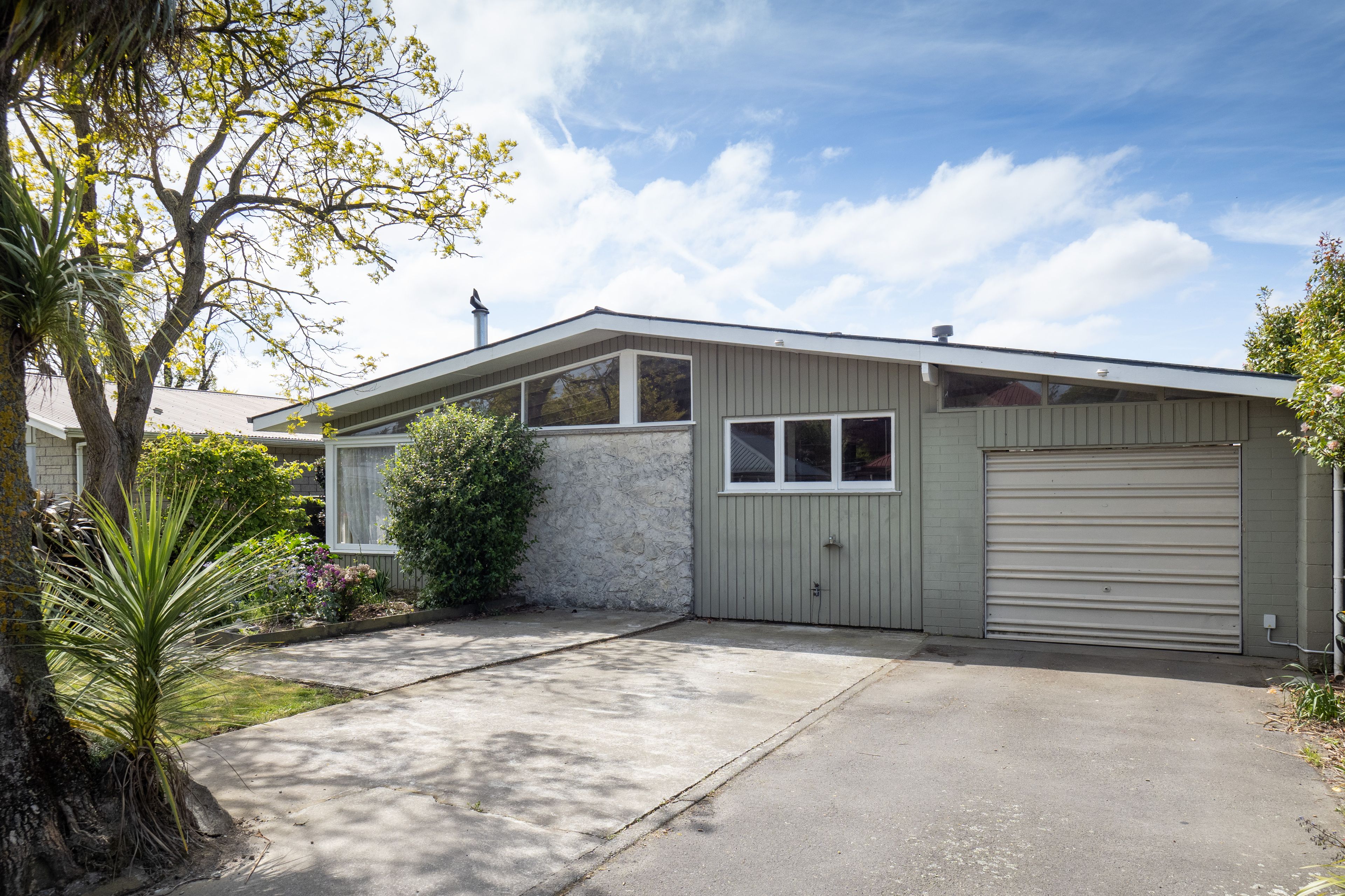 24 Queens Drive, Allenton, Ashburton District 7700 - Sold House - Ray ...