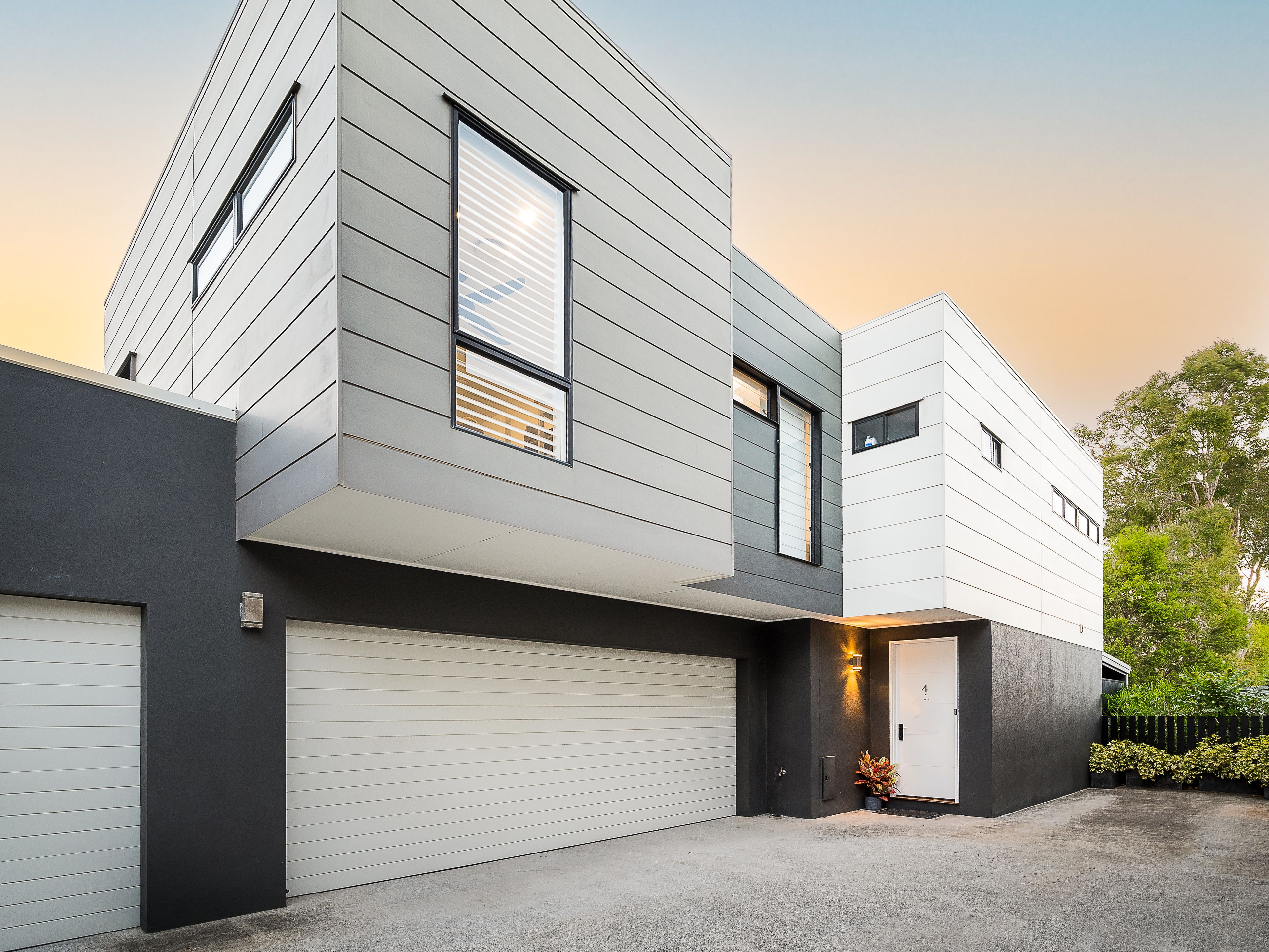 Ray White Bulimba
