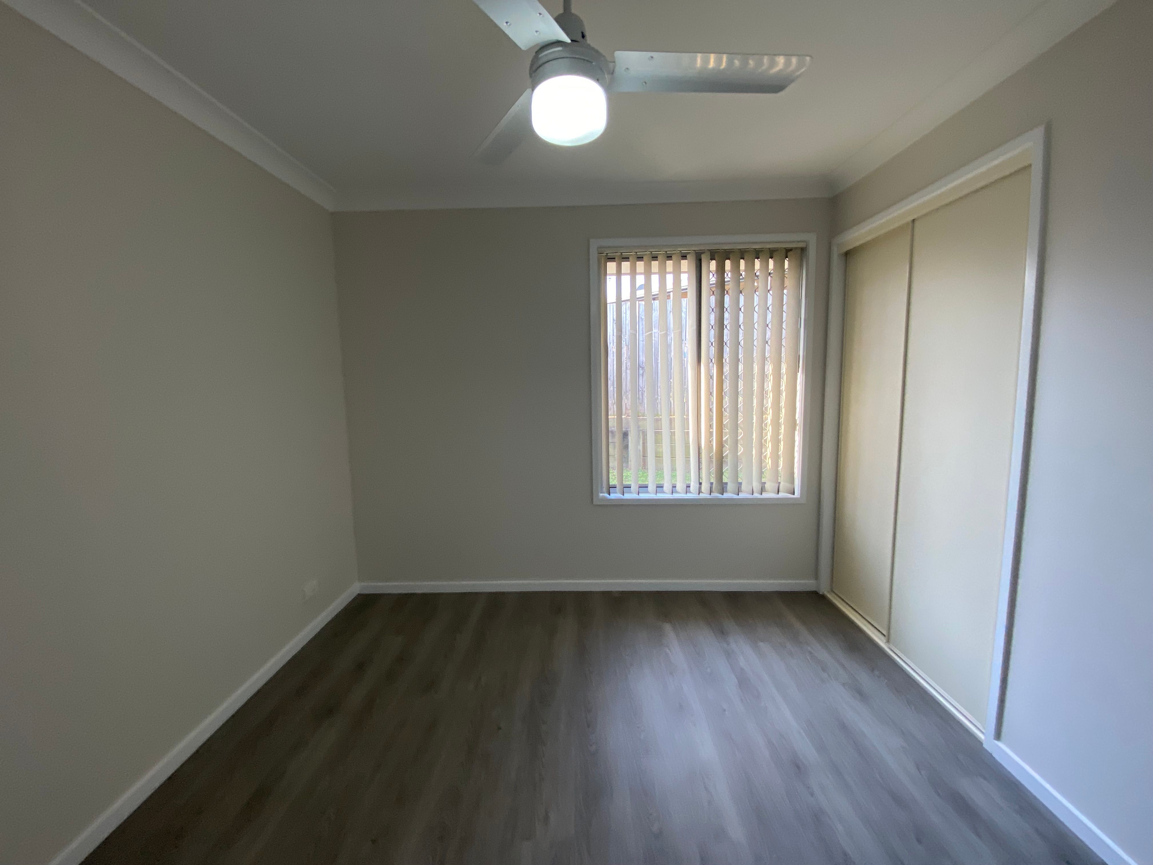 34 Parkview Drive, Springfield Lakes, QLD 4300 - Leased House - Ray ...