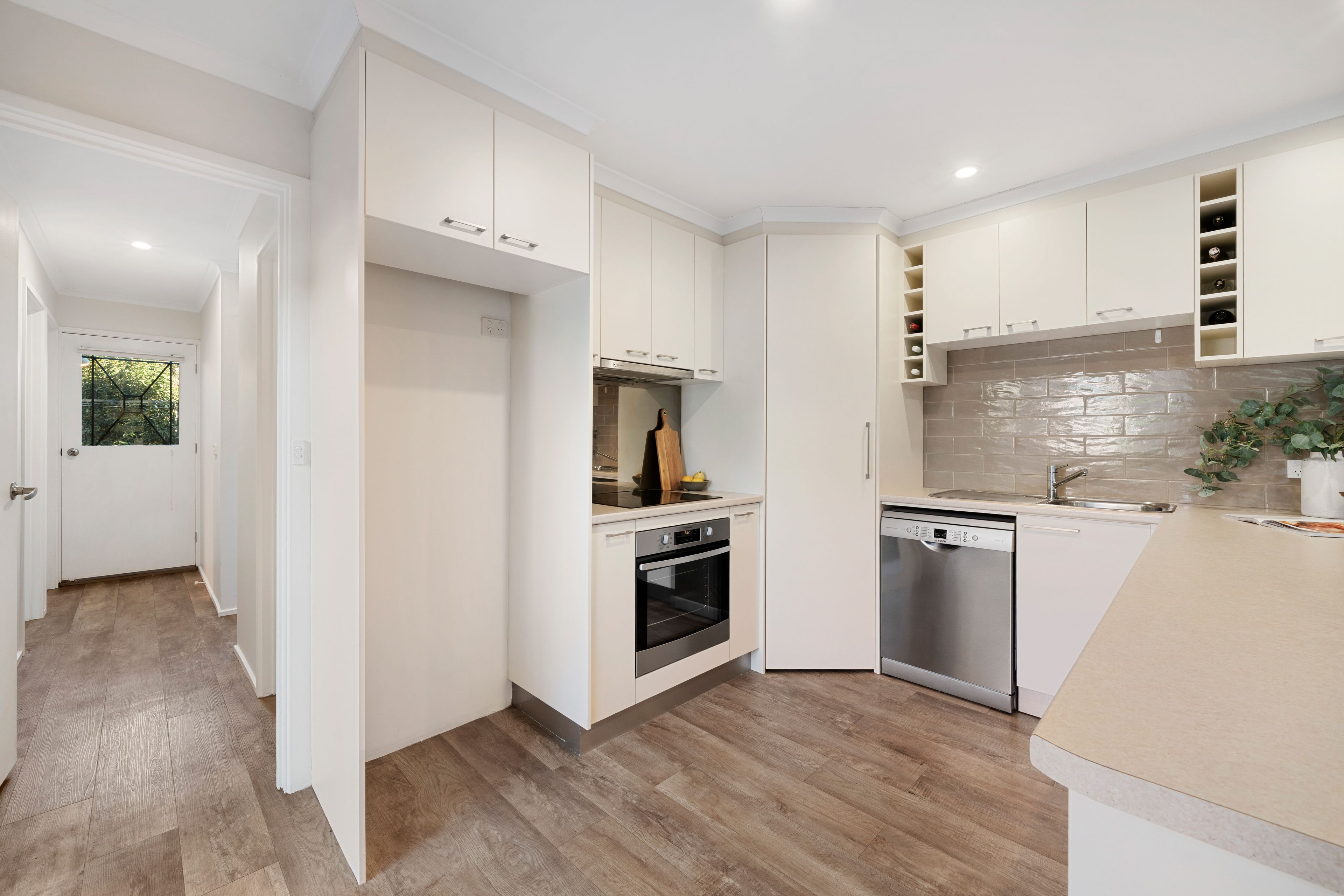 21 Collicott Circuit, Macquarie, ACT 2614 - House for Sale - Ray White ...