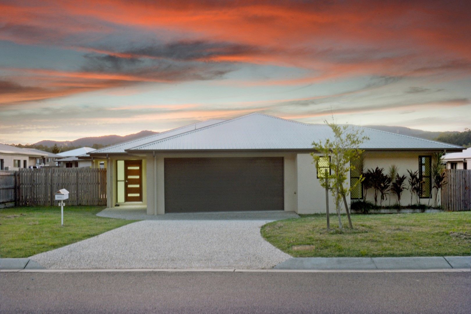 13 Companion Way, Cannonvale, QLD 4802 - Leased House - Ray White ...
