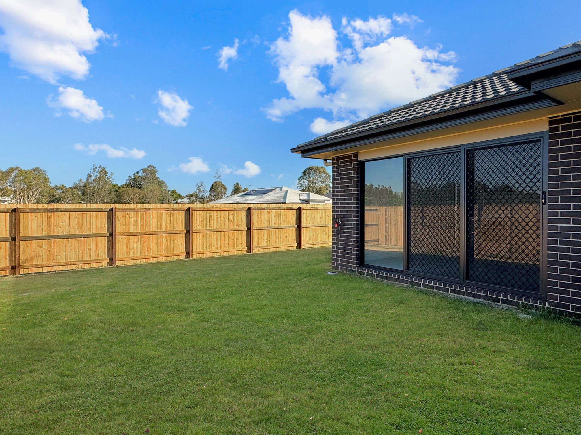 2/16 Satinash Court, Tinana, QLD 4650 - Leased DuplexSemi-detached ...