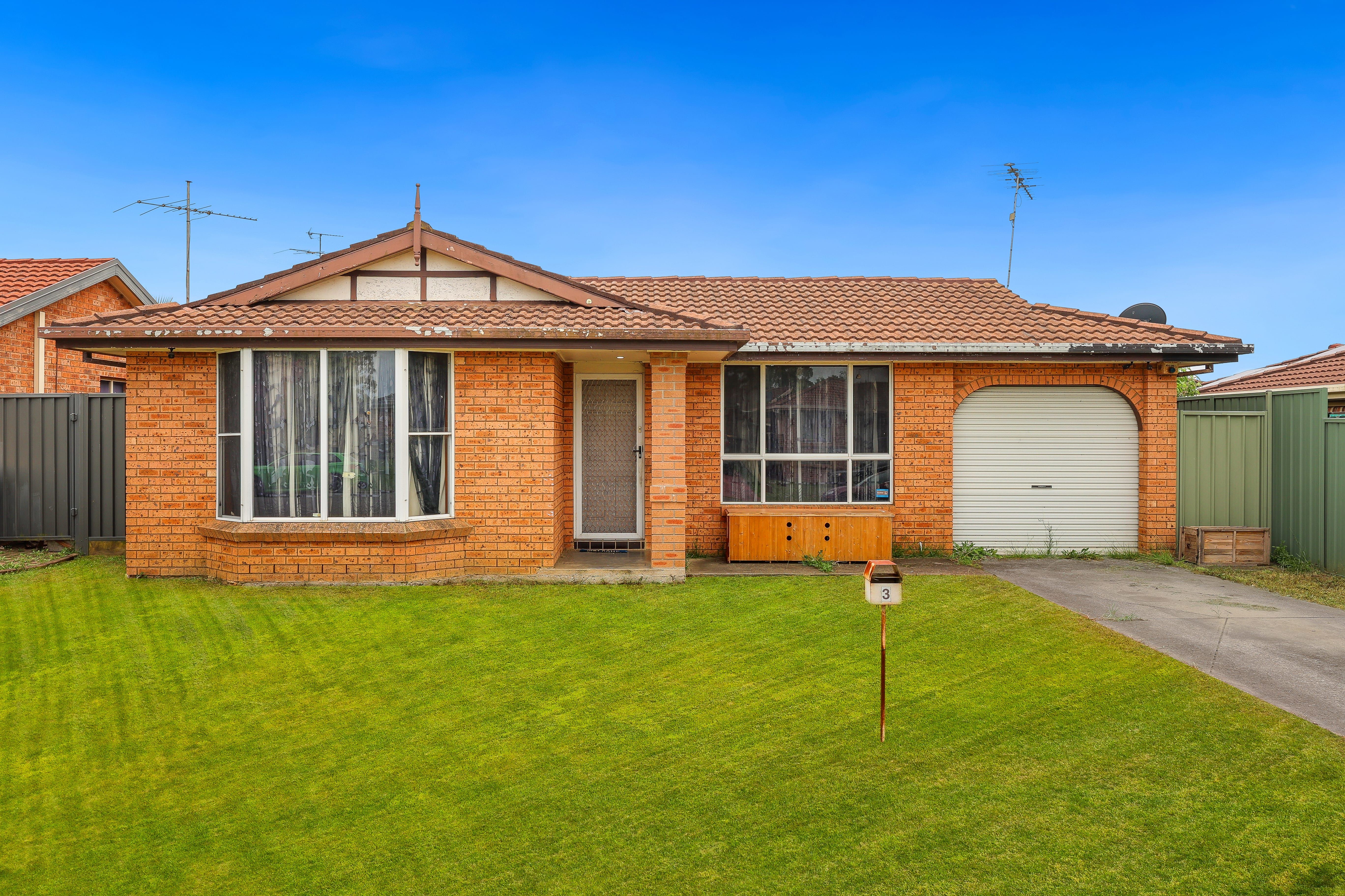 3 bouddi Street, Bow Bowing, NSW 2566 - Sold House - Ray White ...