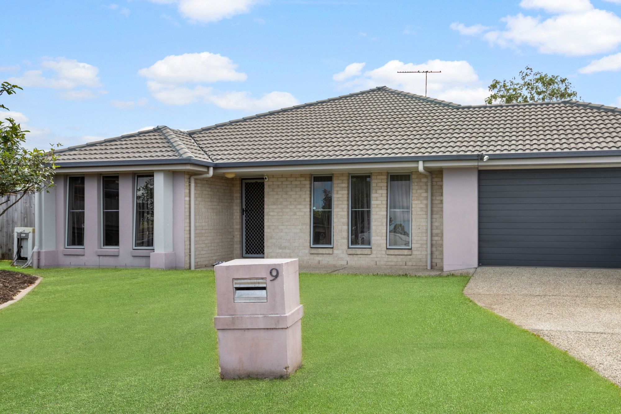 9 Shields Court, Morayfield, QLD 4506 - Leased House - Ray White ...