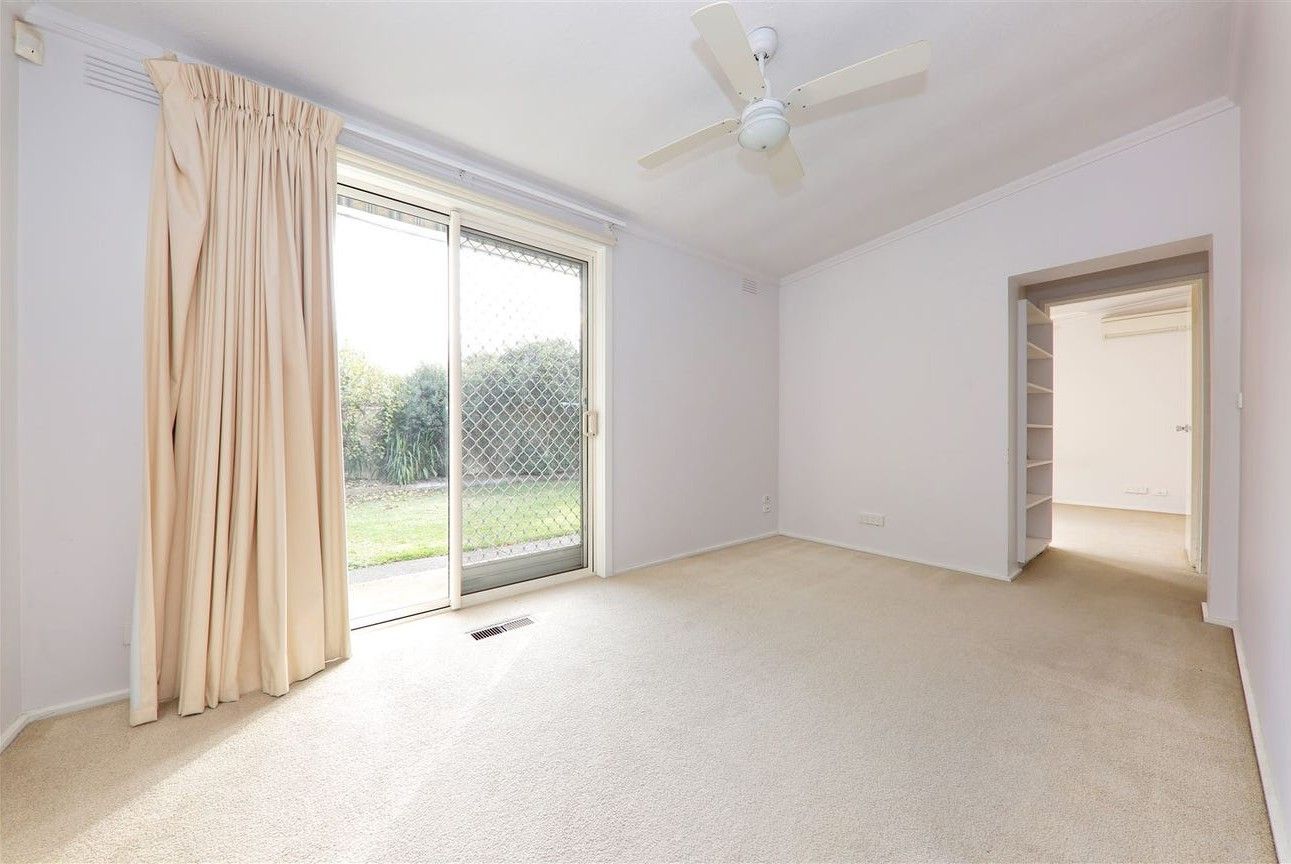 9 Oleander Street, Glen Waverley, VIC 3150 - Leased House - Ray White ...