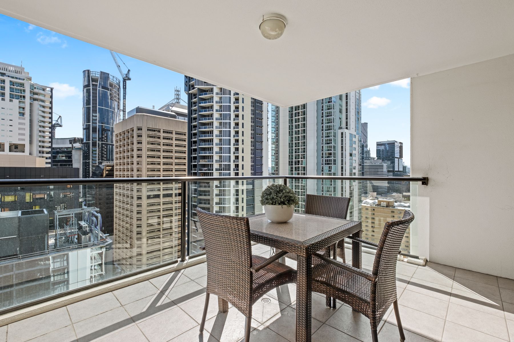 2706/79 Albert Street, Brisbane City, QLD 4000 - Sold Apartment - Ray ...