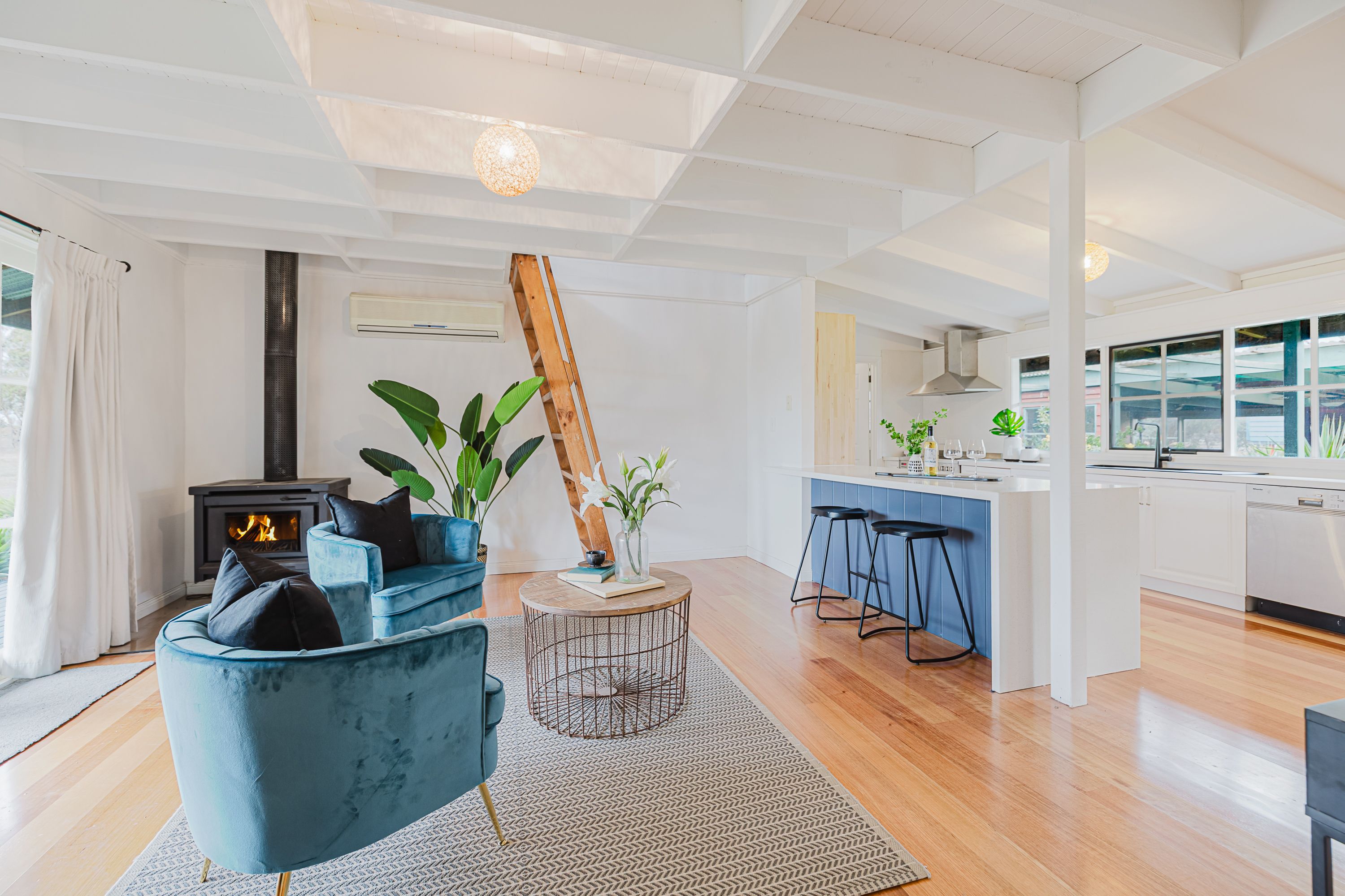 90 Dodemaide Circuit, Merrimu, VIC 3340 - Sold House - Ray White ...