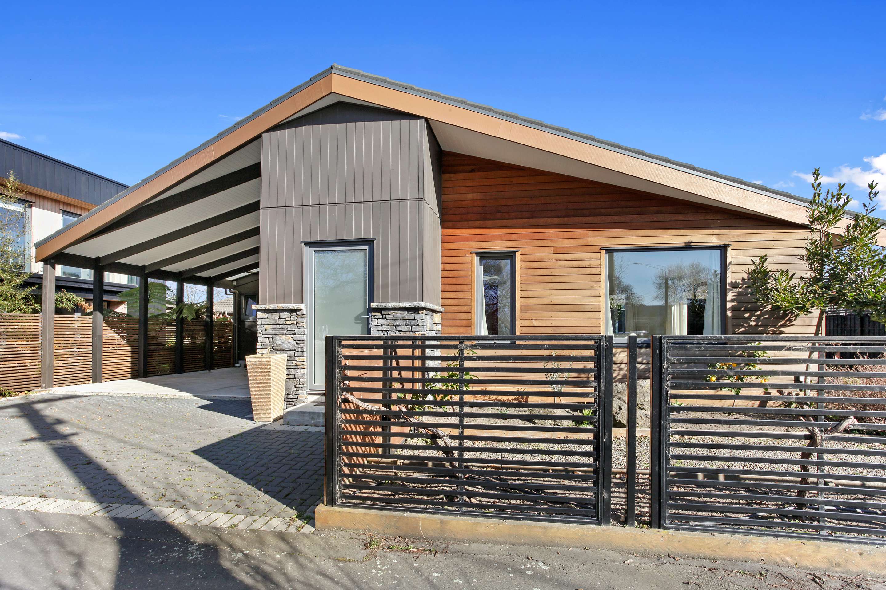 9 Church Square, Addington, Christchurch City | Real Estate | Ray White ...