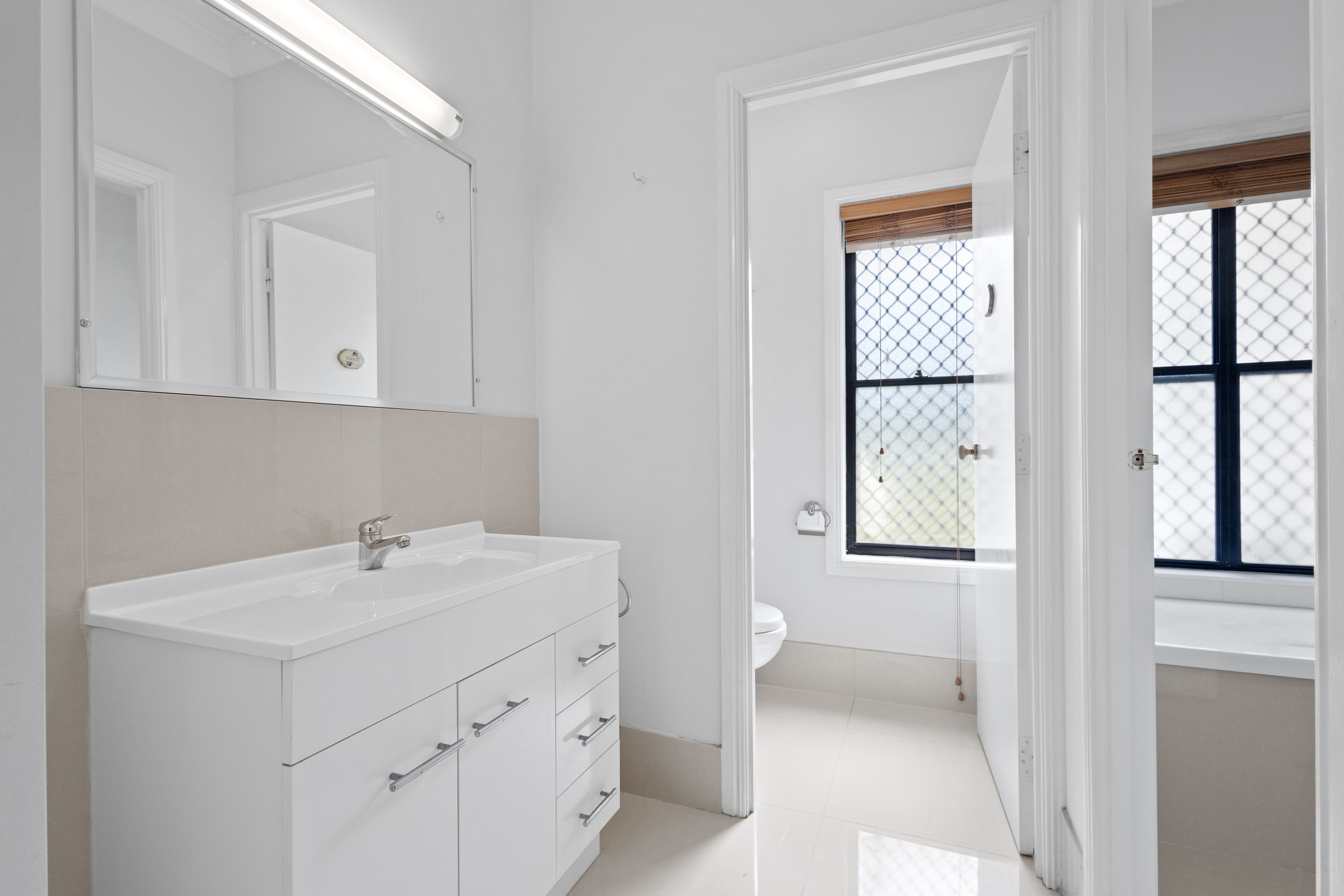 4 Cashmere Place, Morayfield, QLD 4506 - Leased House - Ray White Rural ...