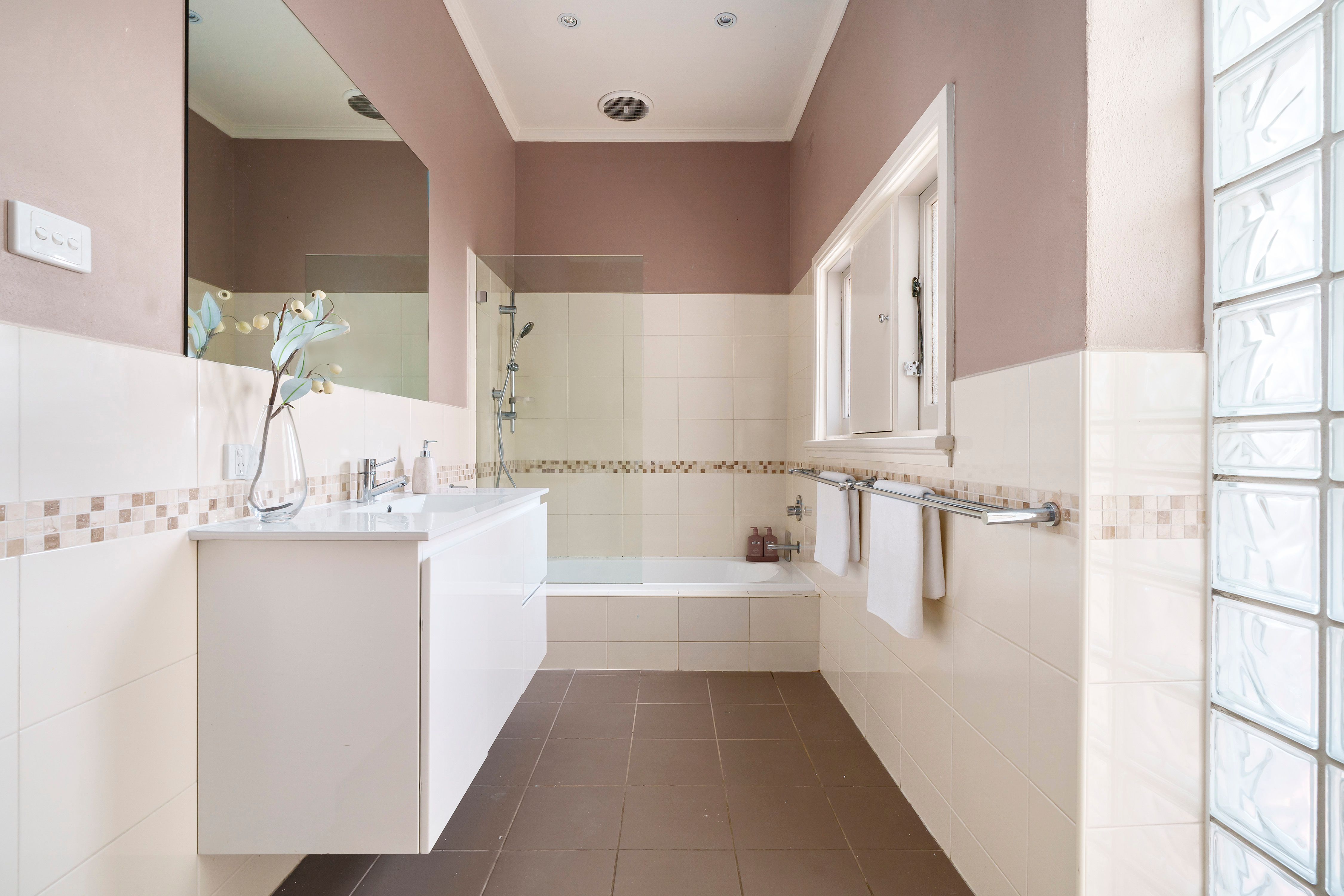 1 Lexia Street, Ashburton, VIC 3147 - Sold House - Ray White Clayton