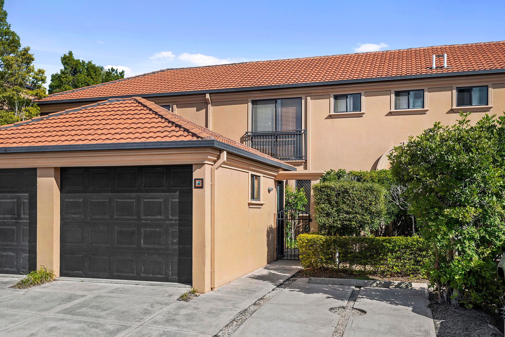 6/105 Oldfield Road, Sinnamon Park, QLD 4073 - Sold Townhouse - Ray ...