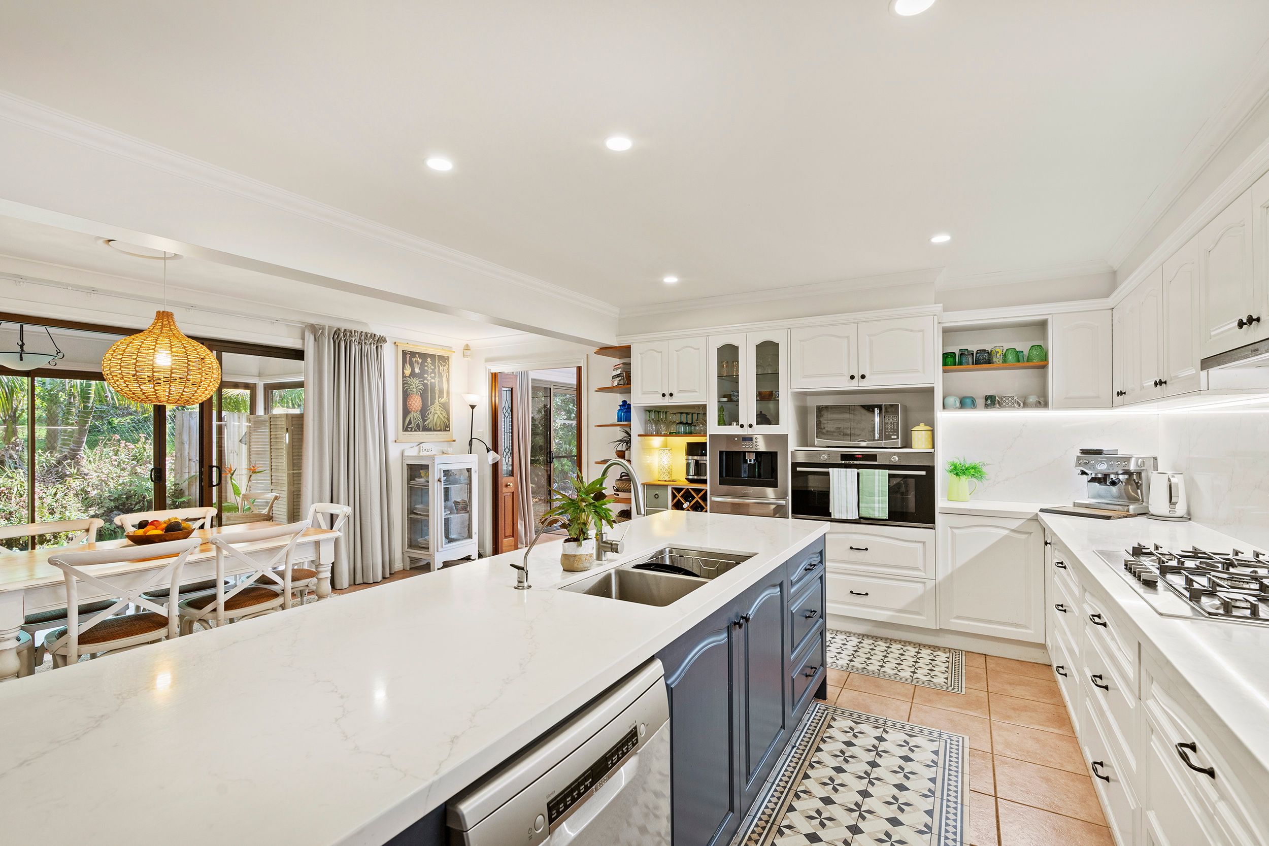161-169 Eagle Heights Road, Tamborine Mountain, QLD 4272 - Sold House ...