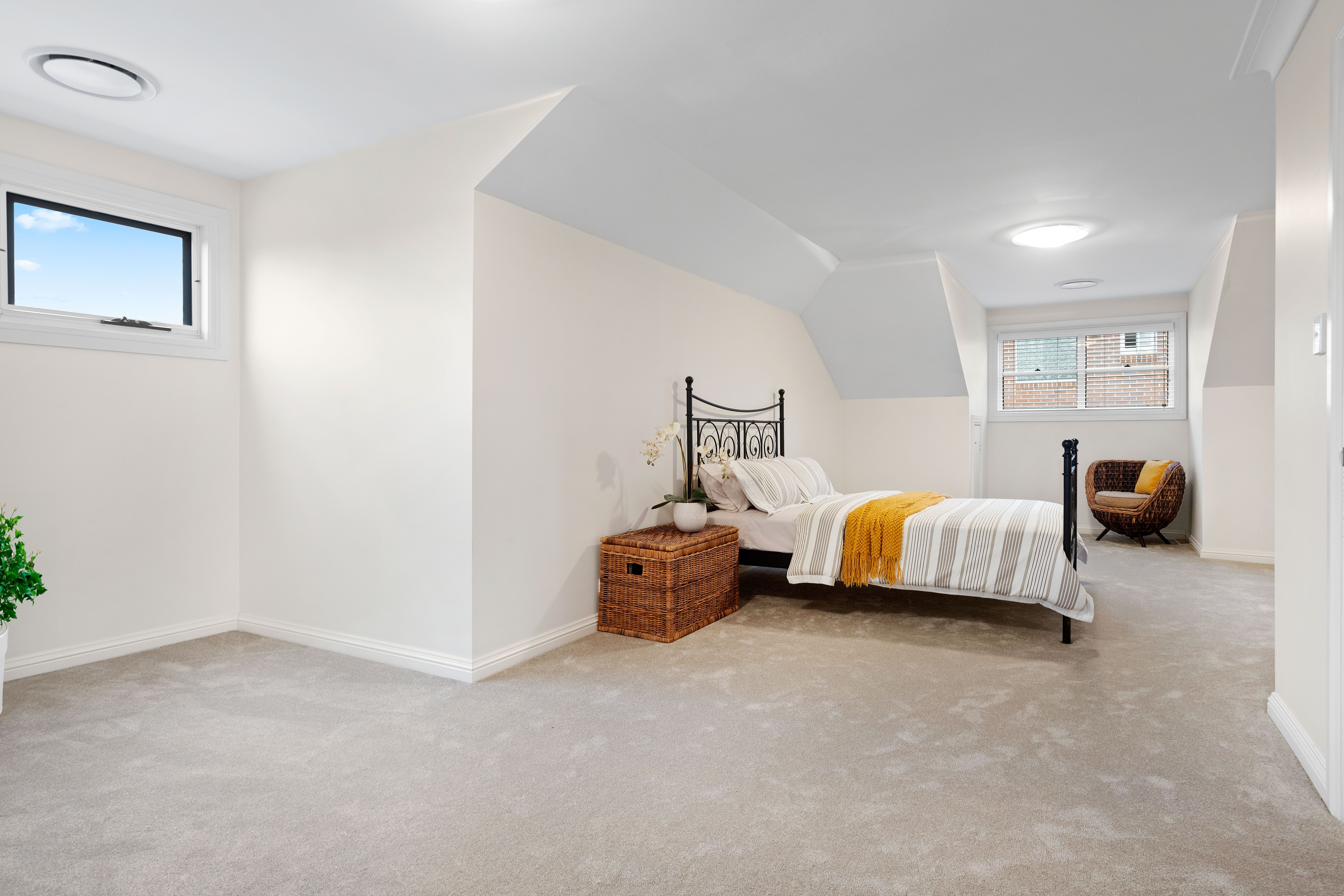 16 Middlebrook Rise, Bella Vista, NSW 2153 - Sold House - Ray White ...