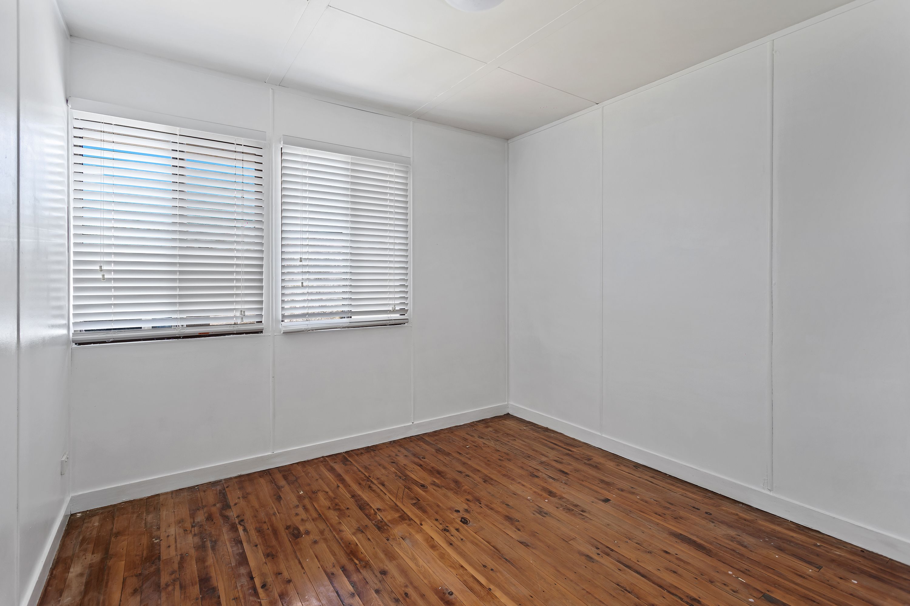 21 West Street, Oakey, QLD 4401 - Sold House - Ray White Rural Oakey