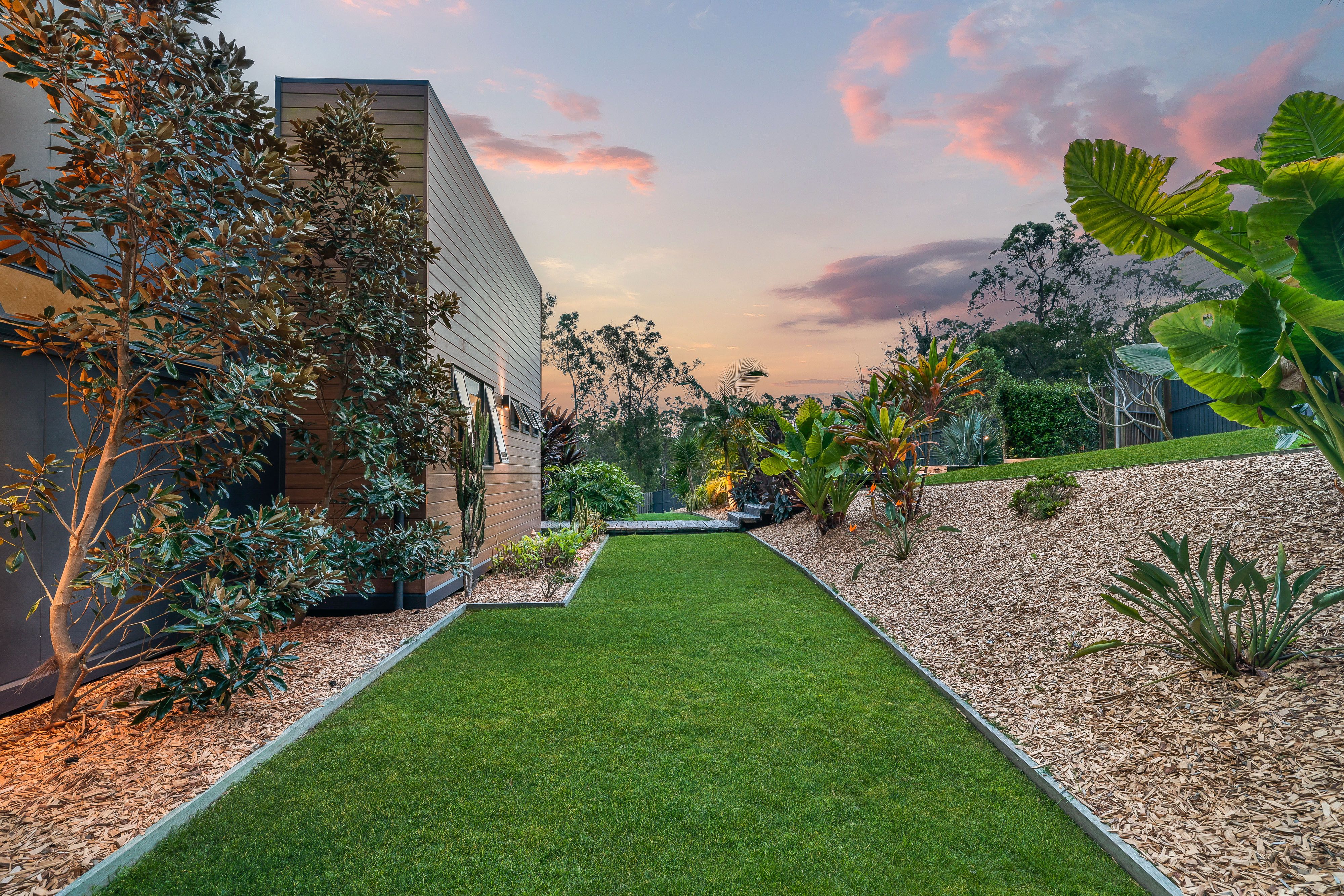 8 Wattlebird Court, Upper Coomera, QLD 4209 - Sold House - Ray White ...