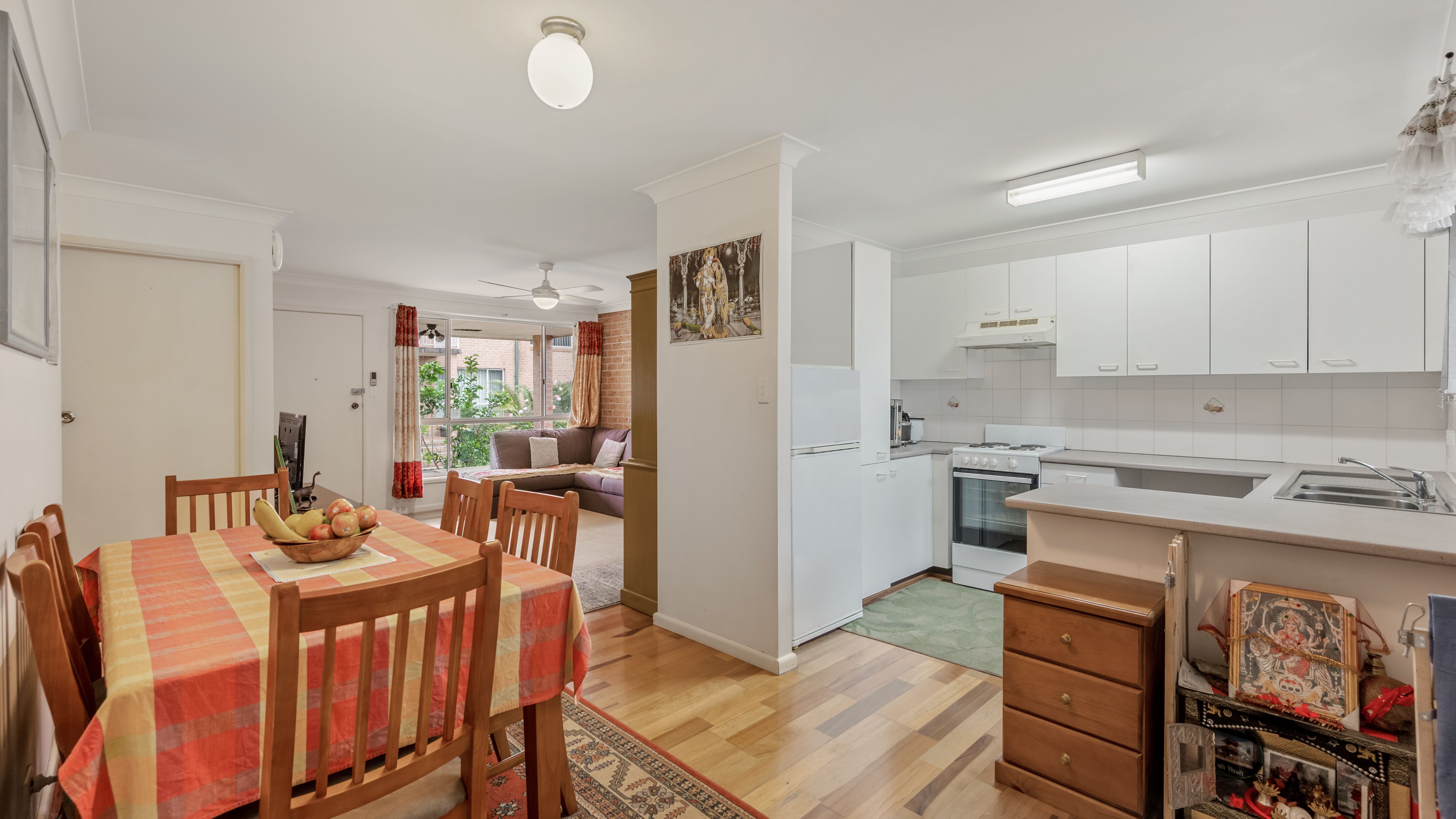 5/15 Susan Place, Minto, NSW 2566 - Sold Villa - Ray White Macarthur Group