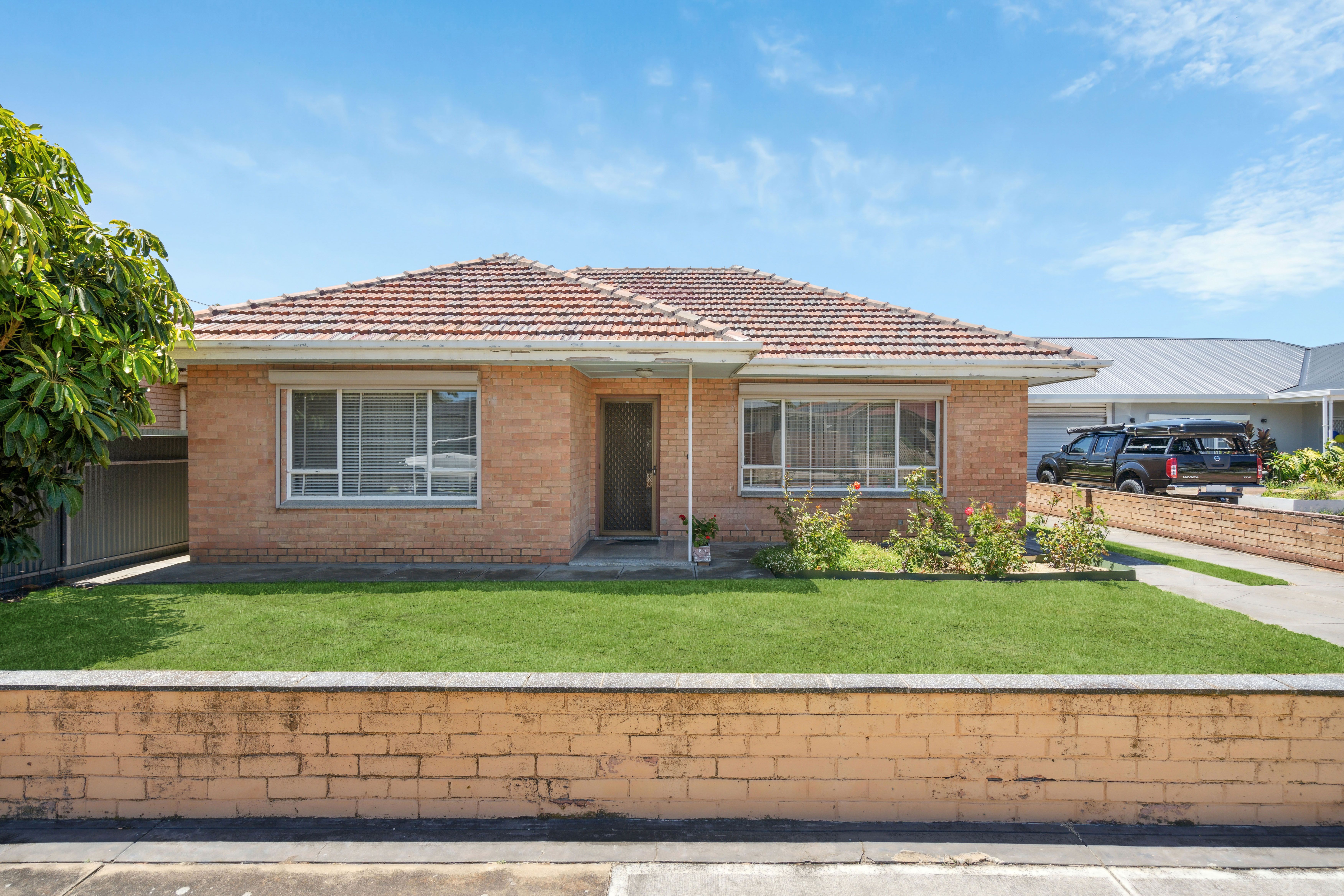 9 Warwick Street, Largs North, SA 5016 - Sold House - Ray White Port ...