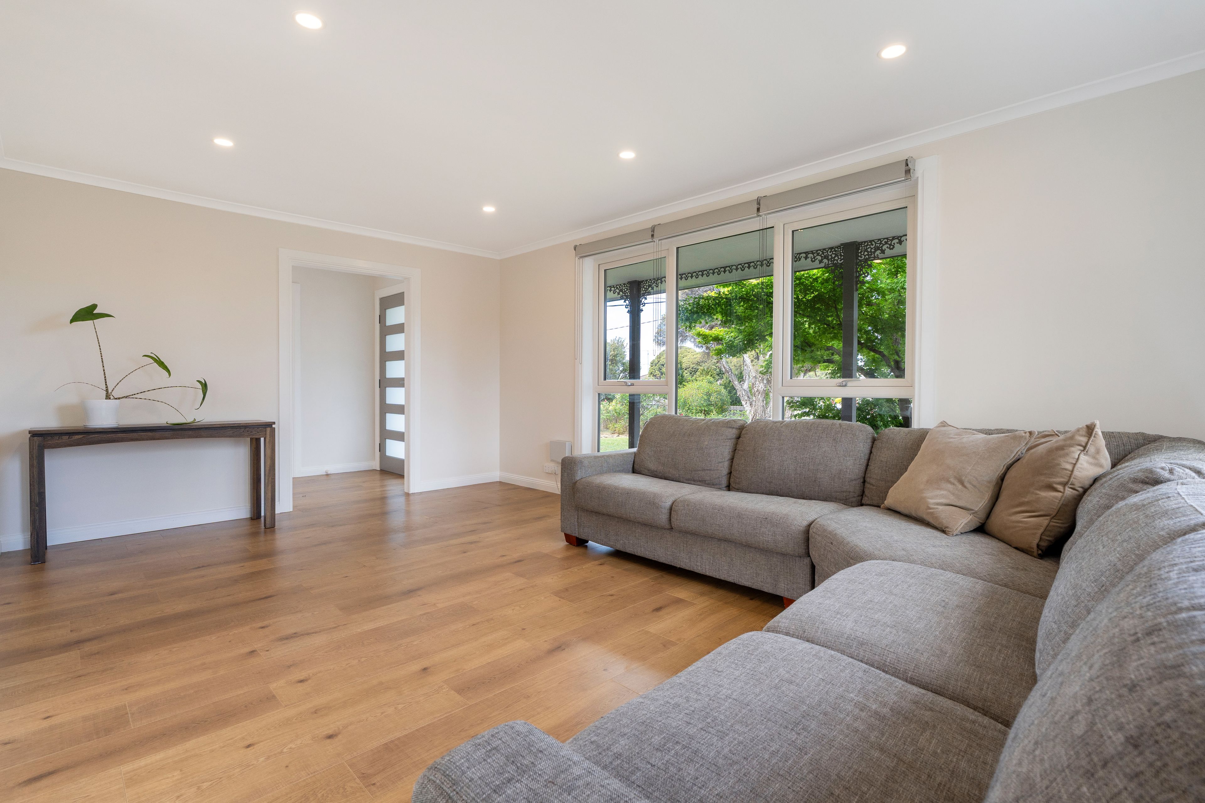 24 Milburn Place, Craigieburn, VIC 3064 - Leased House - Ray White ...