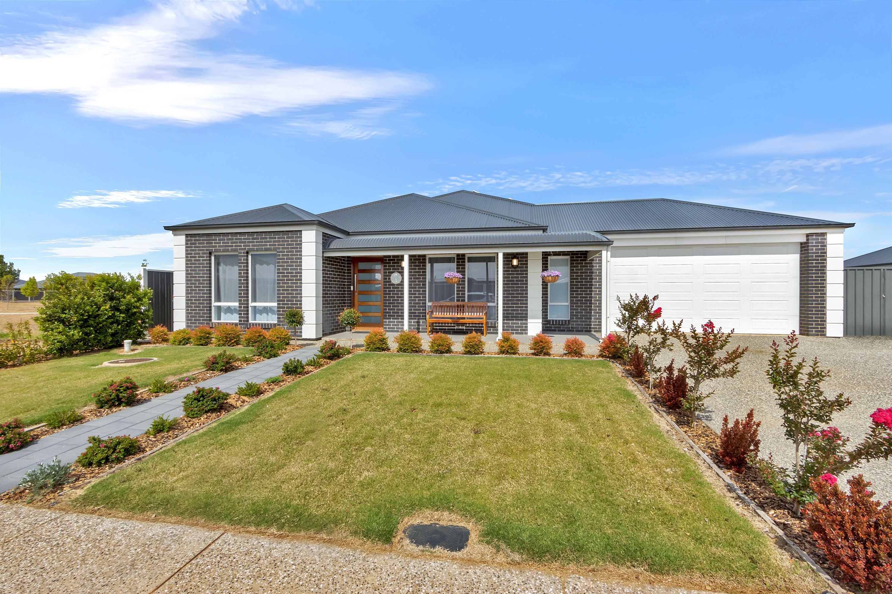 Ray White Barossa Valley | Two Wells