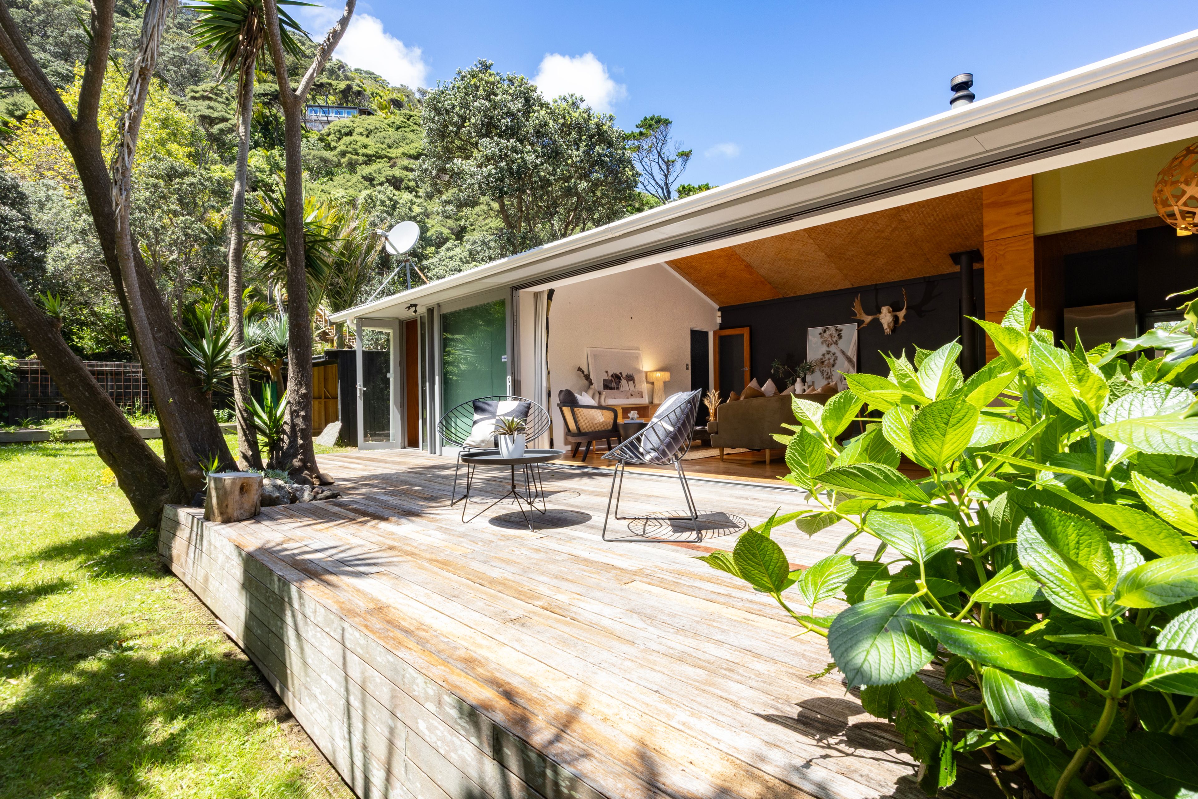 34 Karekare Road, Karekare, Waitakere City 0772 - Sold House - Ray ...