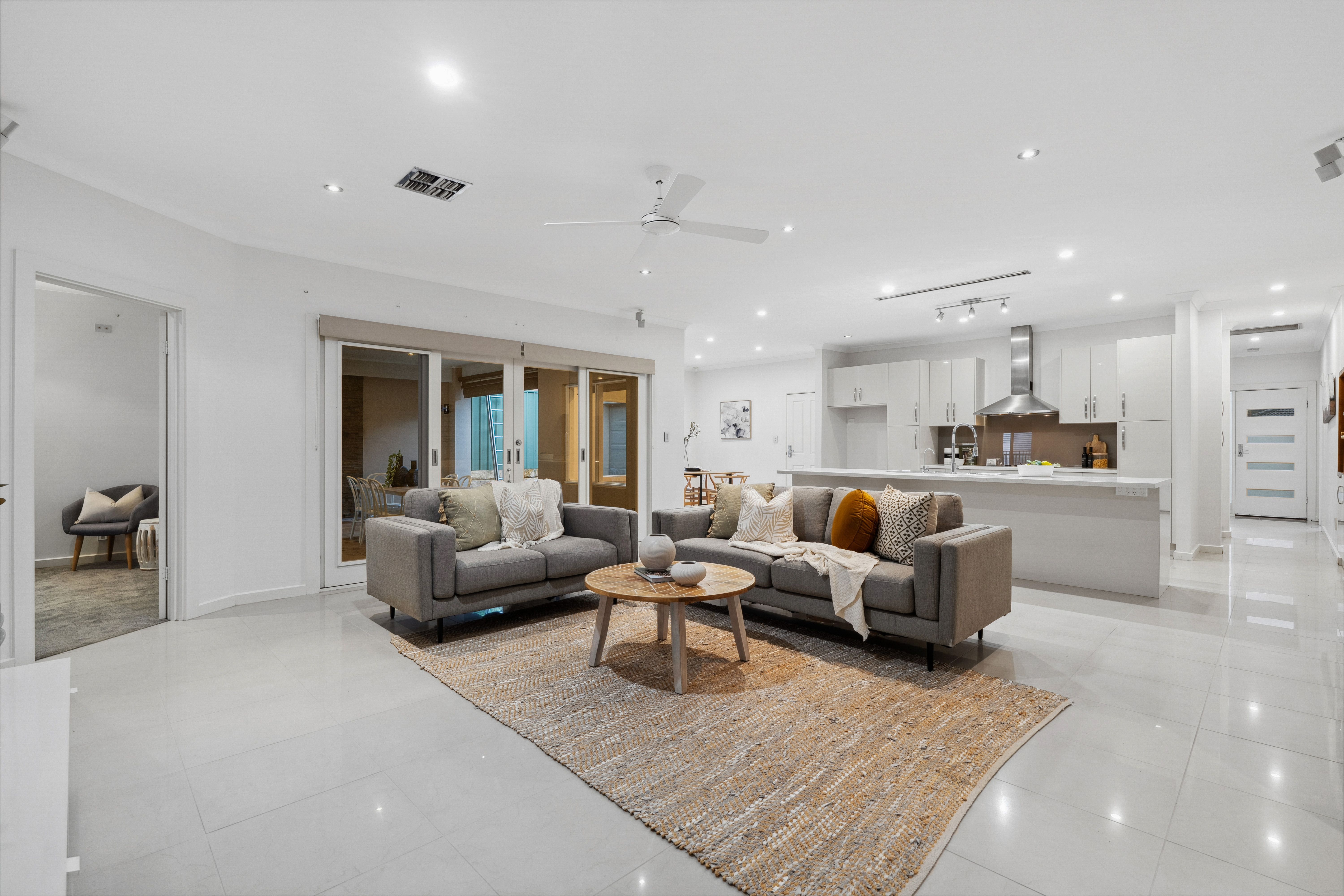 37 Barton Circuit, Mount Barker, SA 5251 - Sold House - Ray White Mount ...