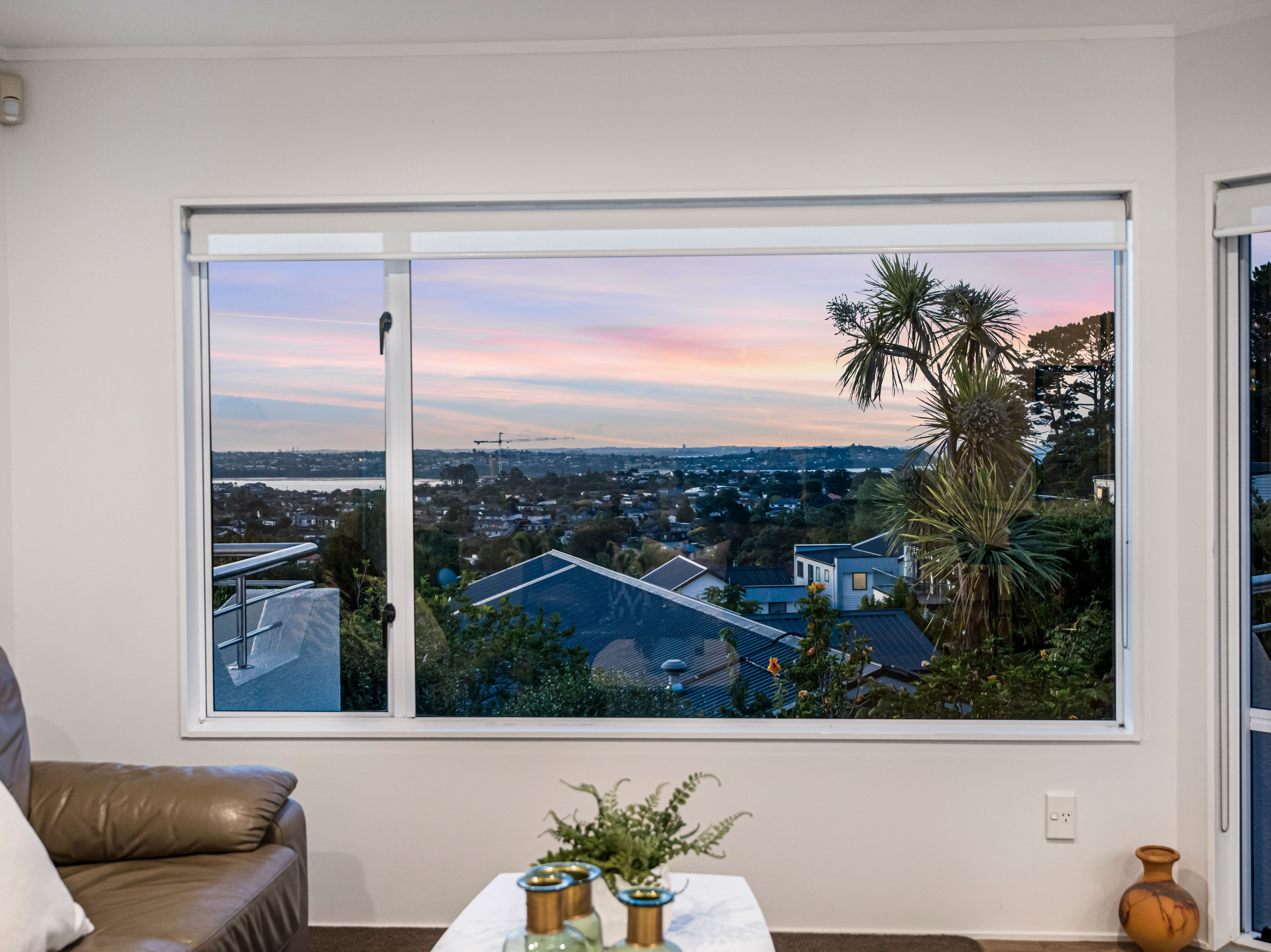 70B Bleakhouse Road, Mellons Bay, Manukau City 2014 - Sold House - Ray ...