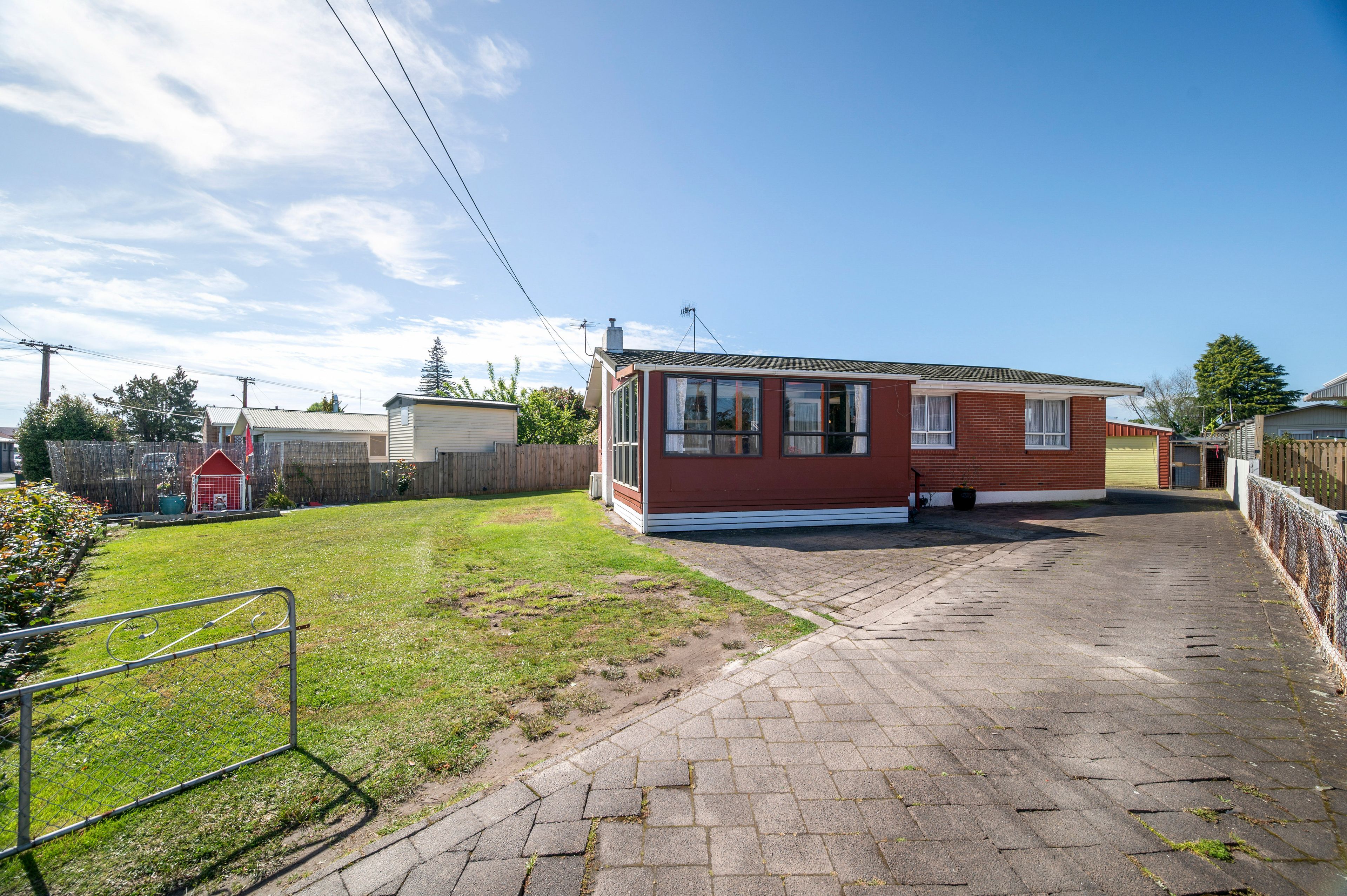 16 Martin Street, Utuhina, Rotorua District 3015 - Sold House - Ray ...