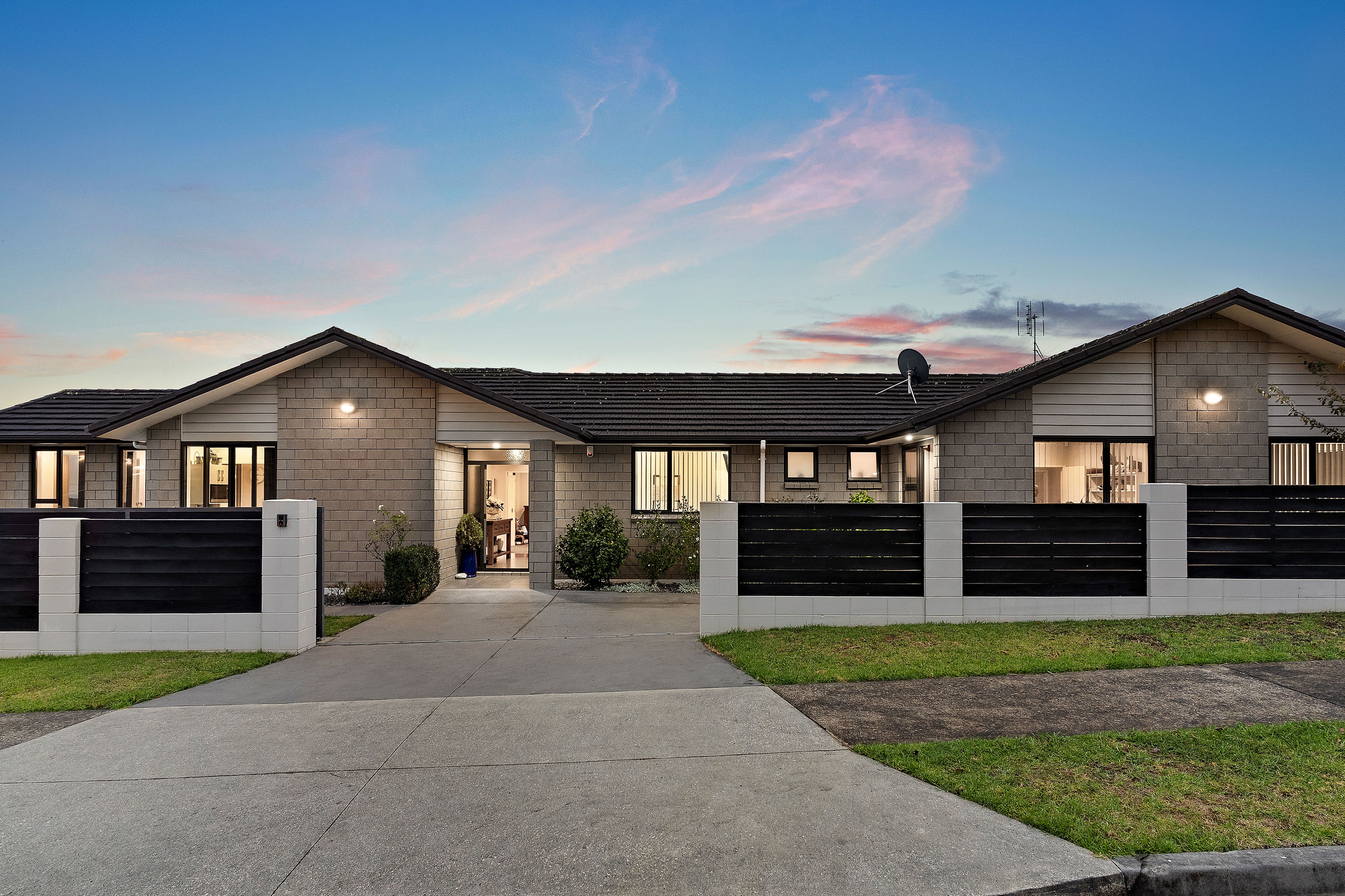 12 Saint Maroun Rise, The Gardens, Manukau City 2105 - Sold House ...